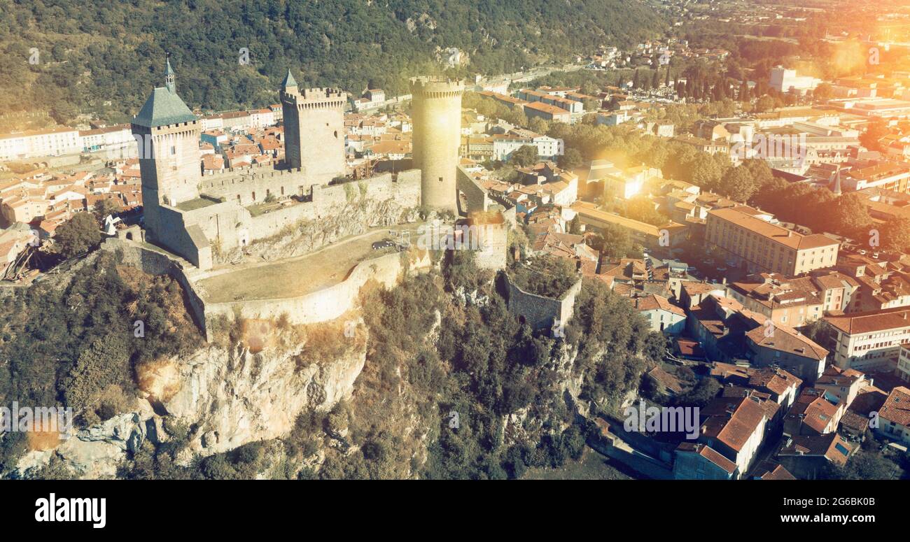 Medieval fortress Chateau de Foix Stock Photo - Alamy