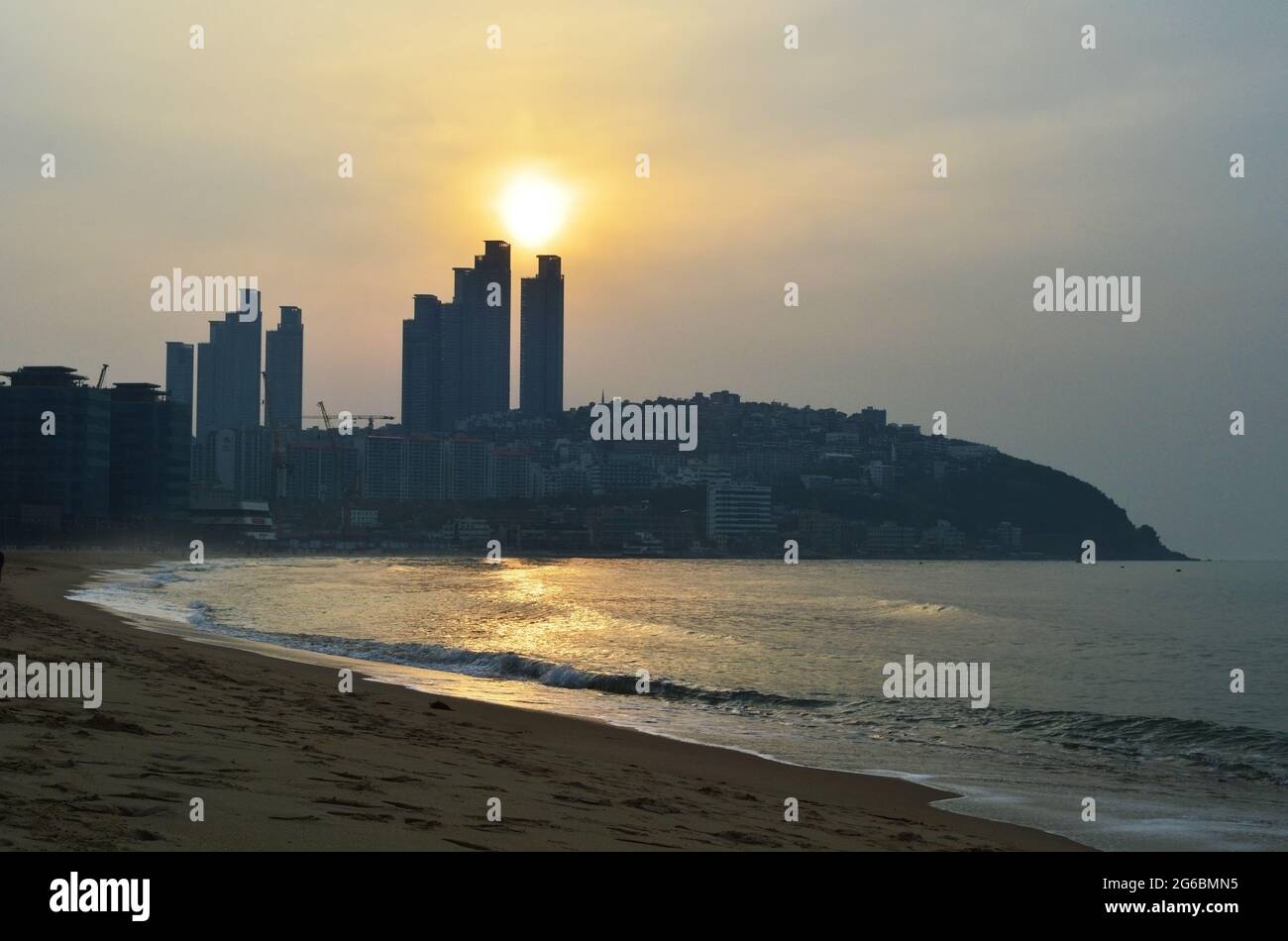 Busan silhouette skyline south hi-res stock photography and images - Alamy