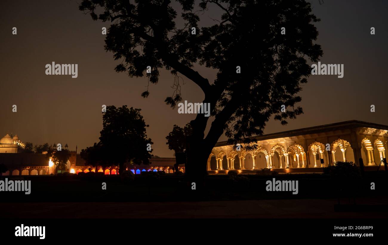 Night view of historical Agra Fort in India Stock Photo - Alamy