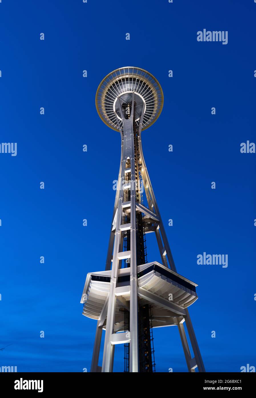 Seattle skyline panorama. Space Needle is an observation tower. famous ...