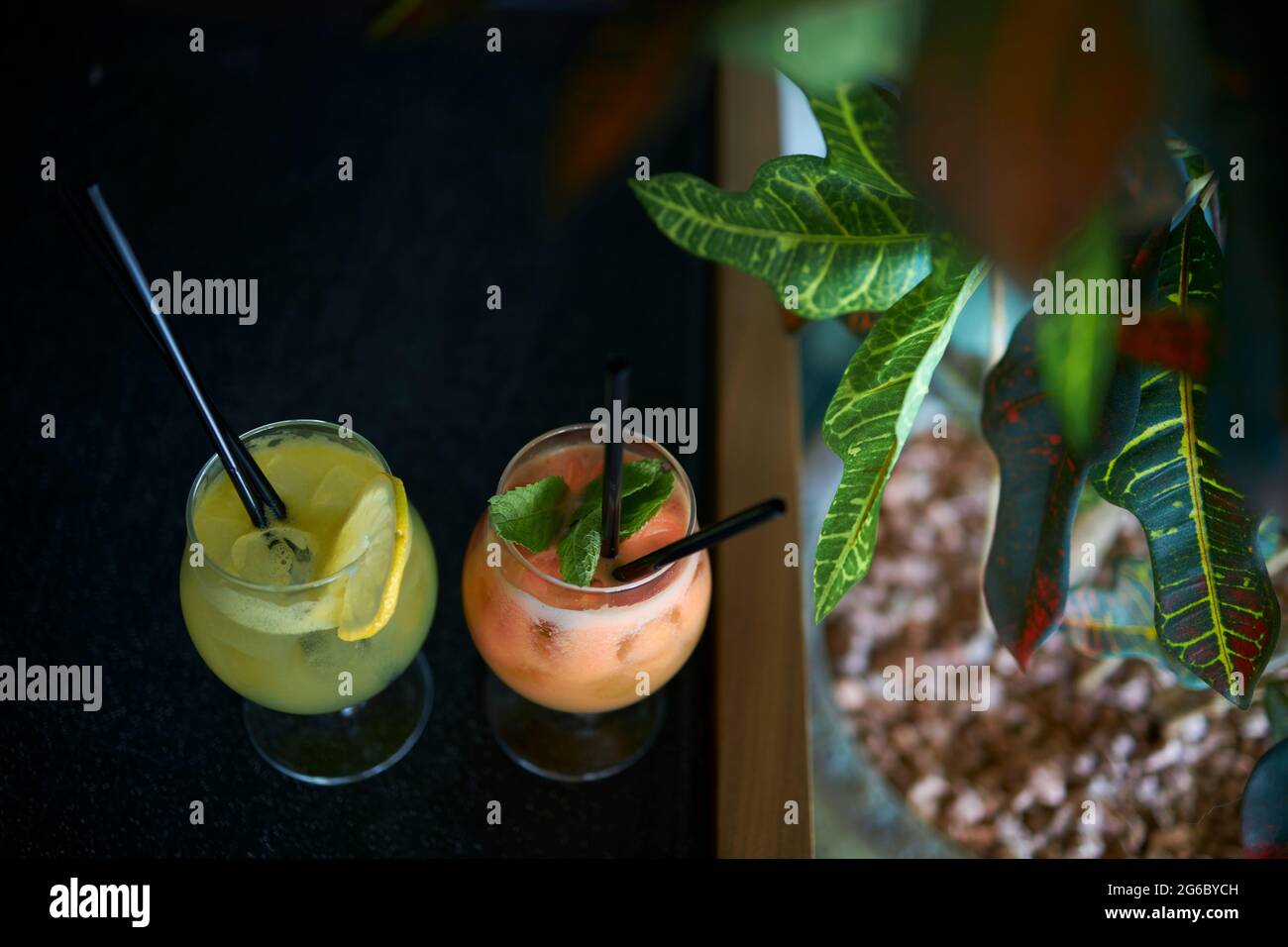 Cocktail bar with a view hi-res stock photography and images - Alamy