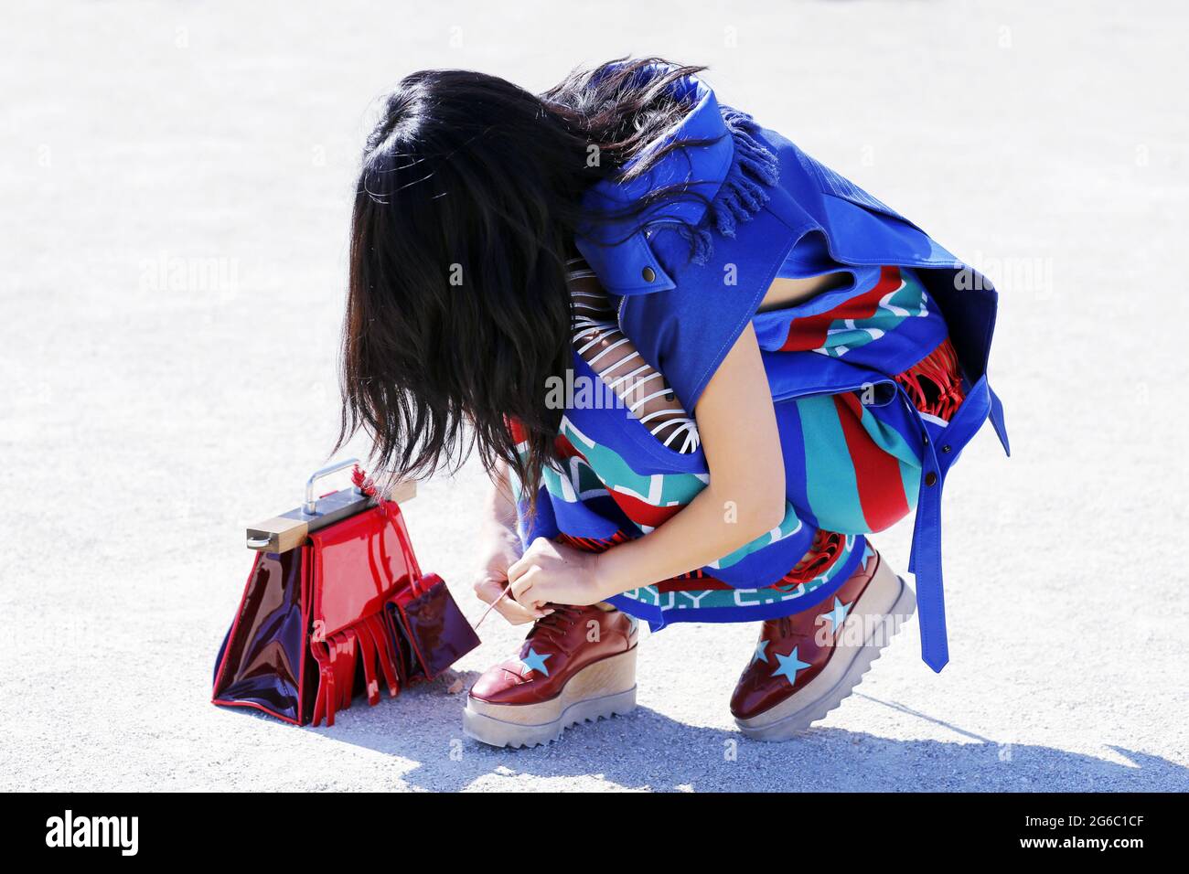 Yuwei Zhangzou aka Miss Yuyu - Streetstyle in Paris - Paris Fashion ...