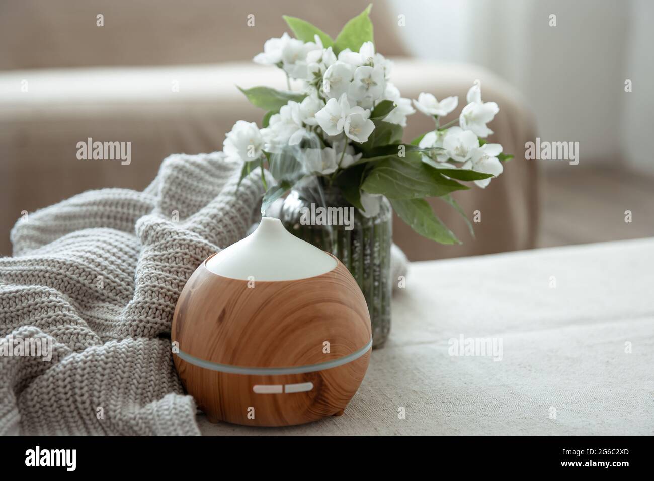 Diffusing therapy hi-res stock photography and images - Alamy