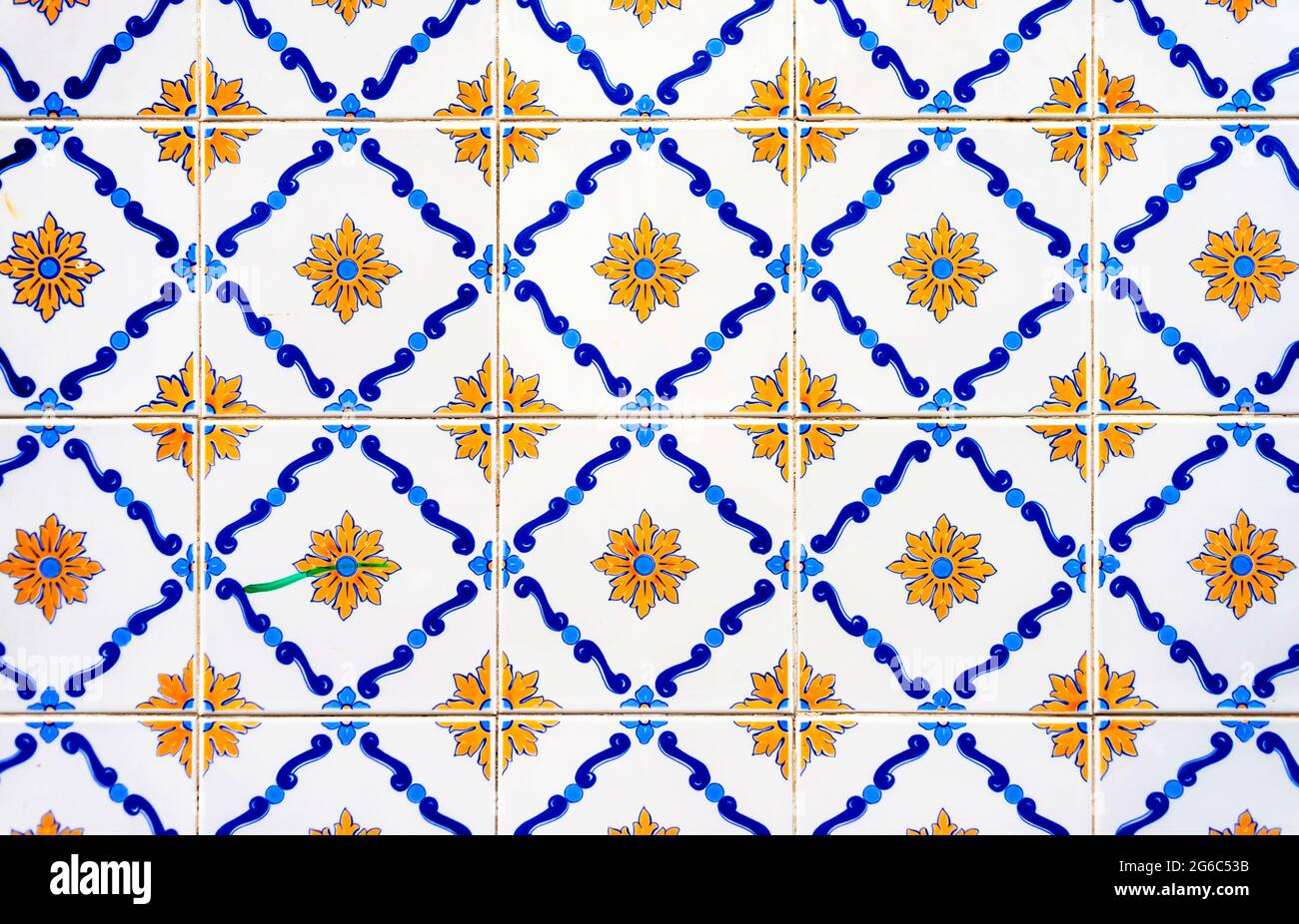 Old tiles wall hi-res stock photography and images - Alamy