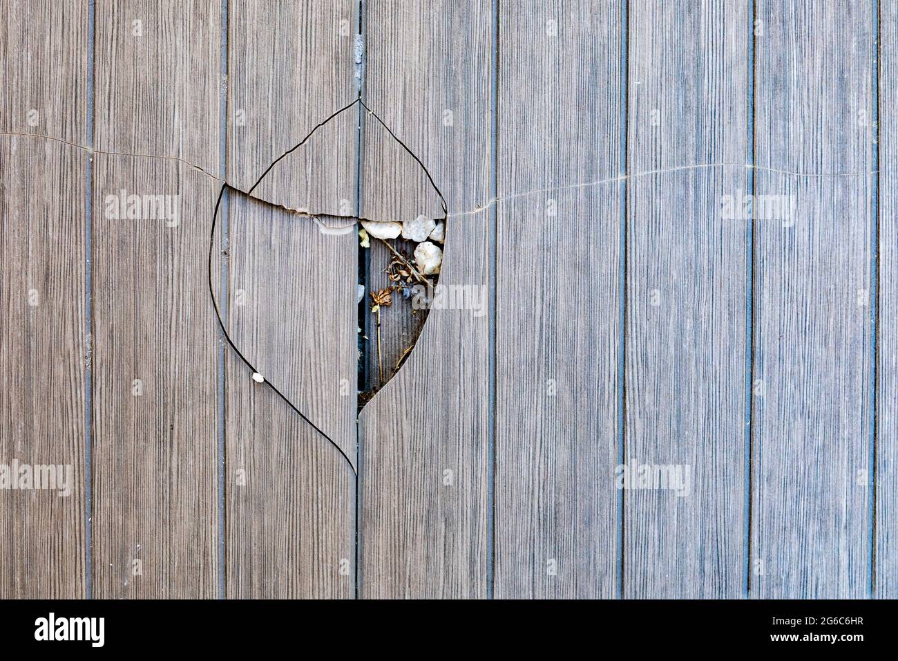 Cracked grout hi-res stock photography and images - Alamy