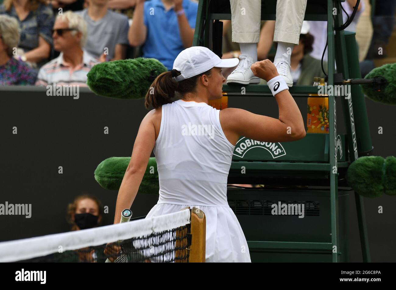 London, UK. 05th July, 2021. WIMBLEDON 2021 DAY 7 Credit: Roger Parker ...