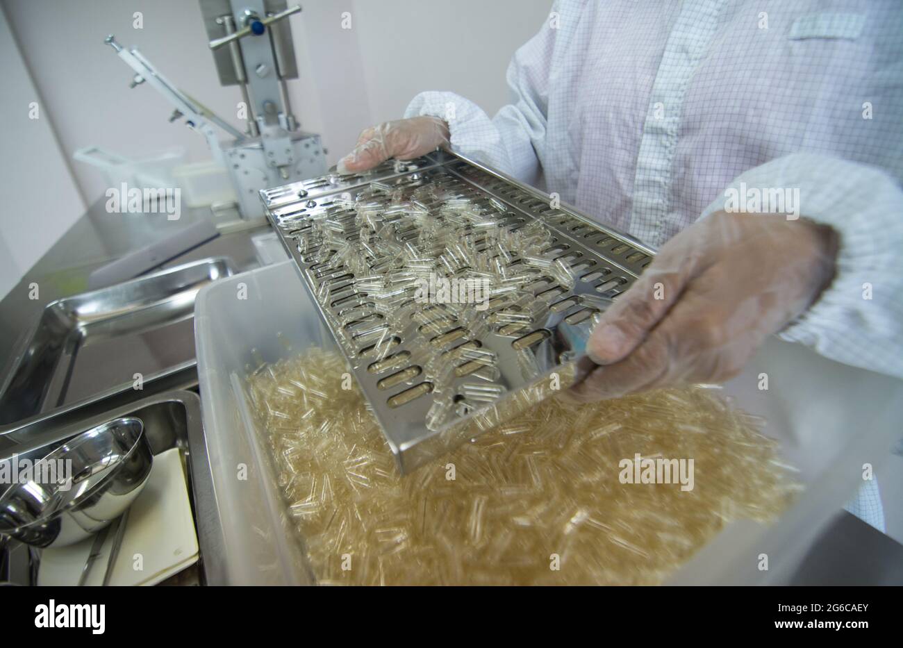 Laboratory equipment for making soft gel capsule Stock Photo - Alamy