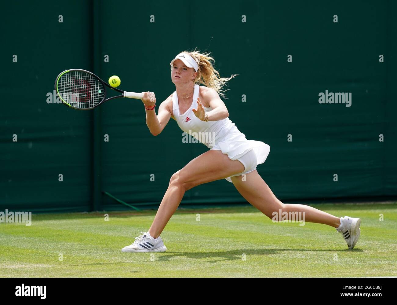 Madison Sieg in action against Ranah Stoiber in the girl's first round ...