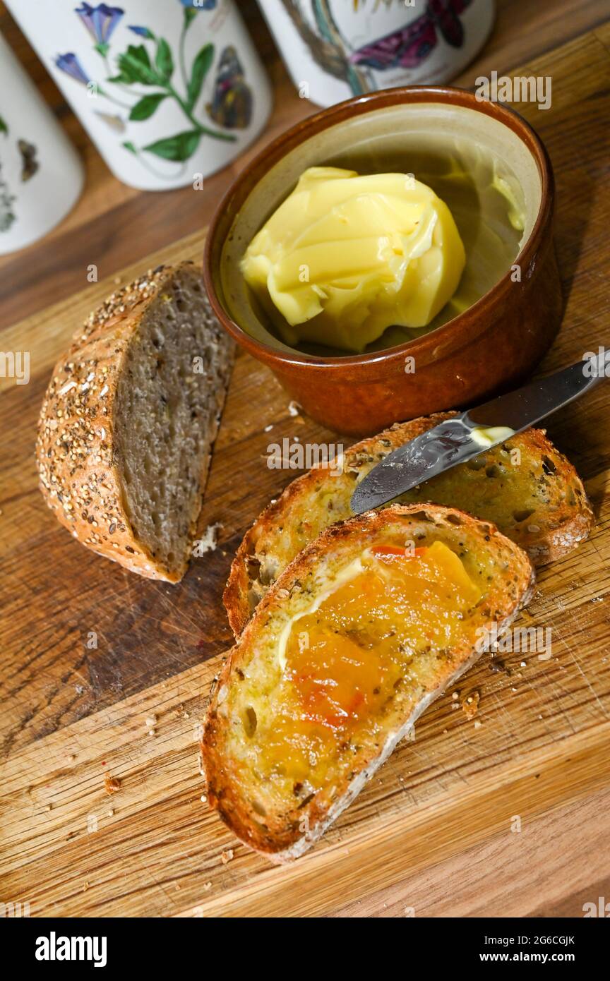 Granary toast marmalade hi-res stock photography and images - Alamy