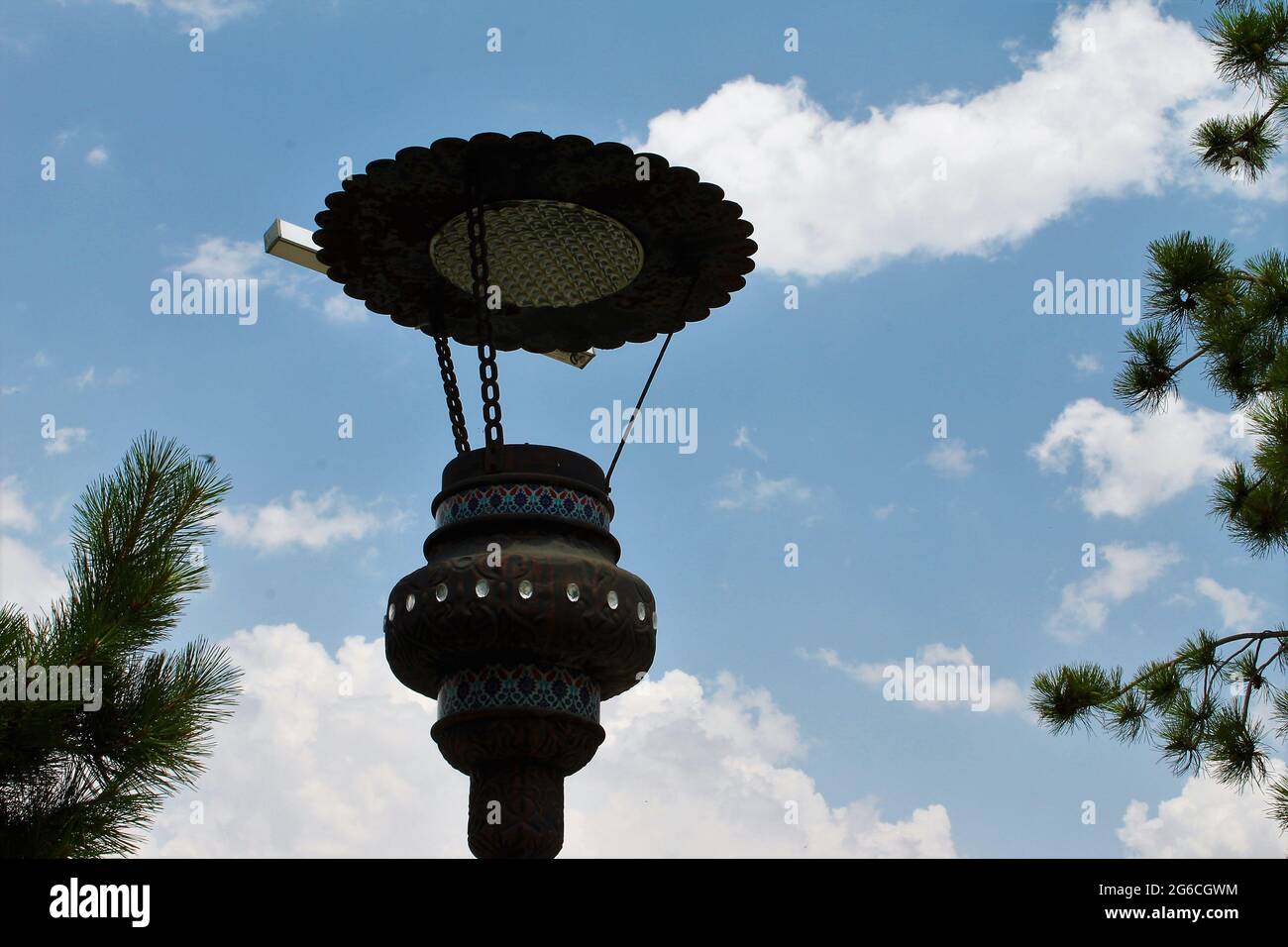 Authentic street lamp hi-res stock photography and images - Alamy