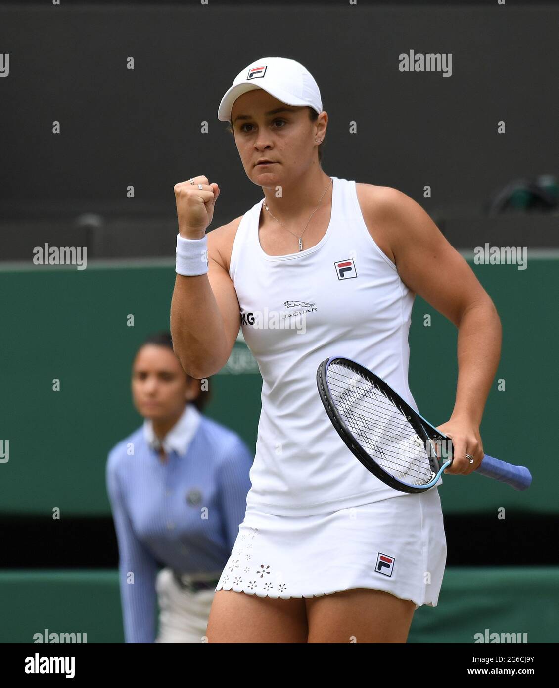 Wimbledon barbora krejcikova hi-res stock photography and images - Alamy