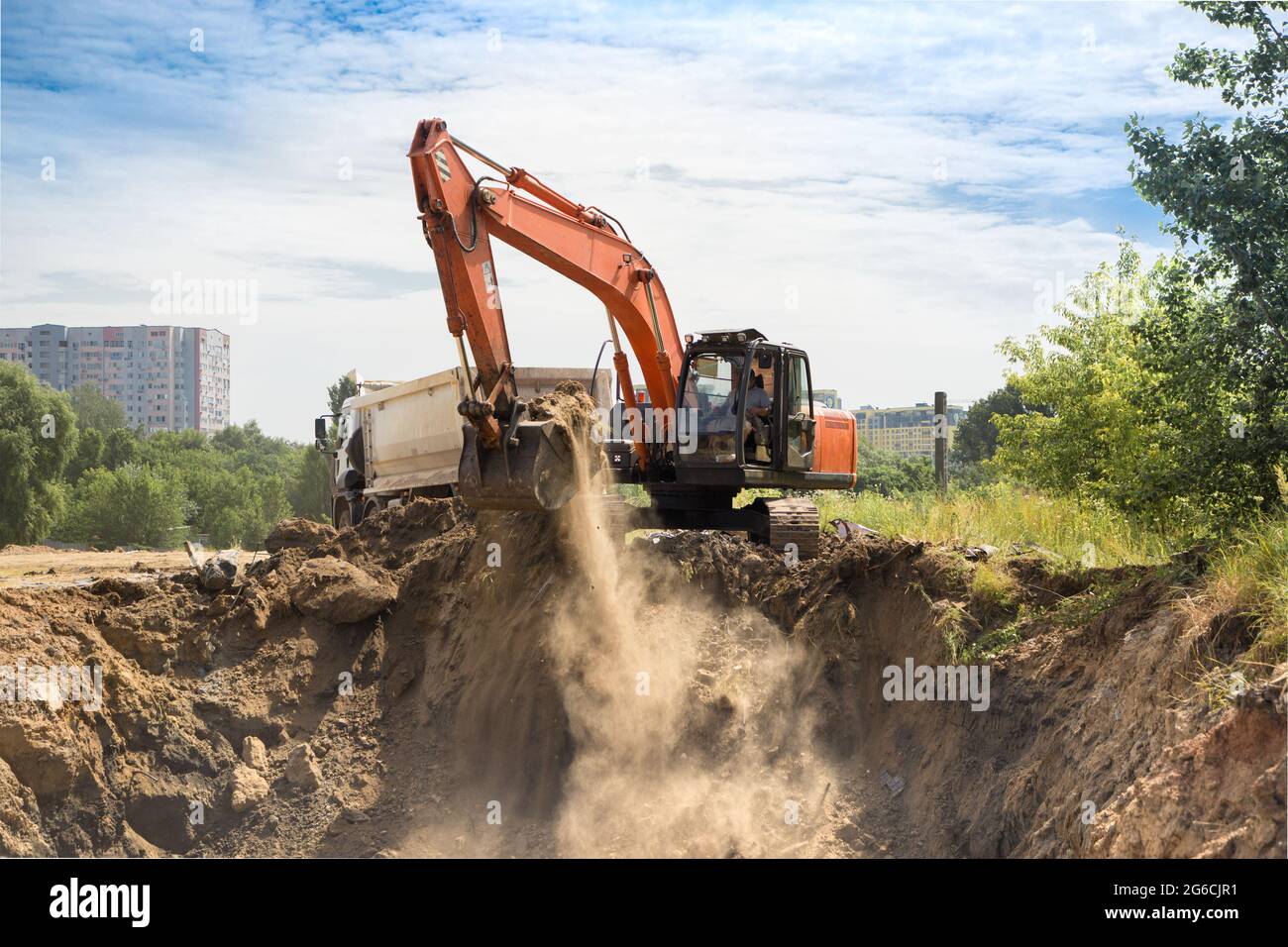 Equipment loading process hi-res stock photography and images - Alamy