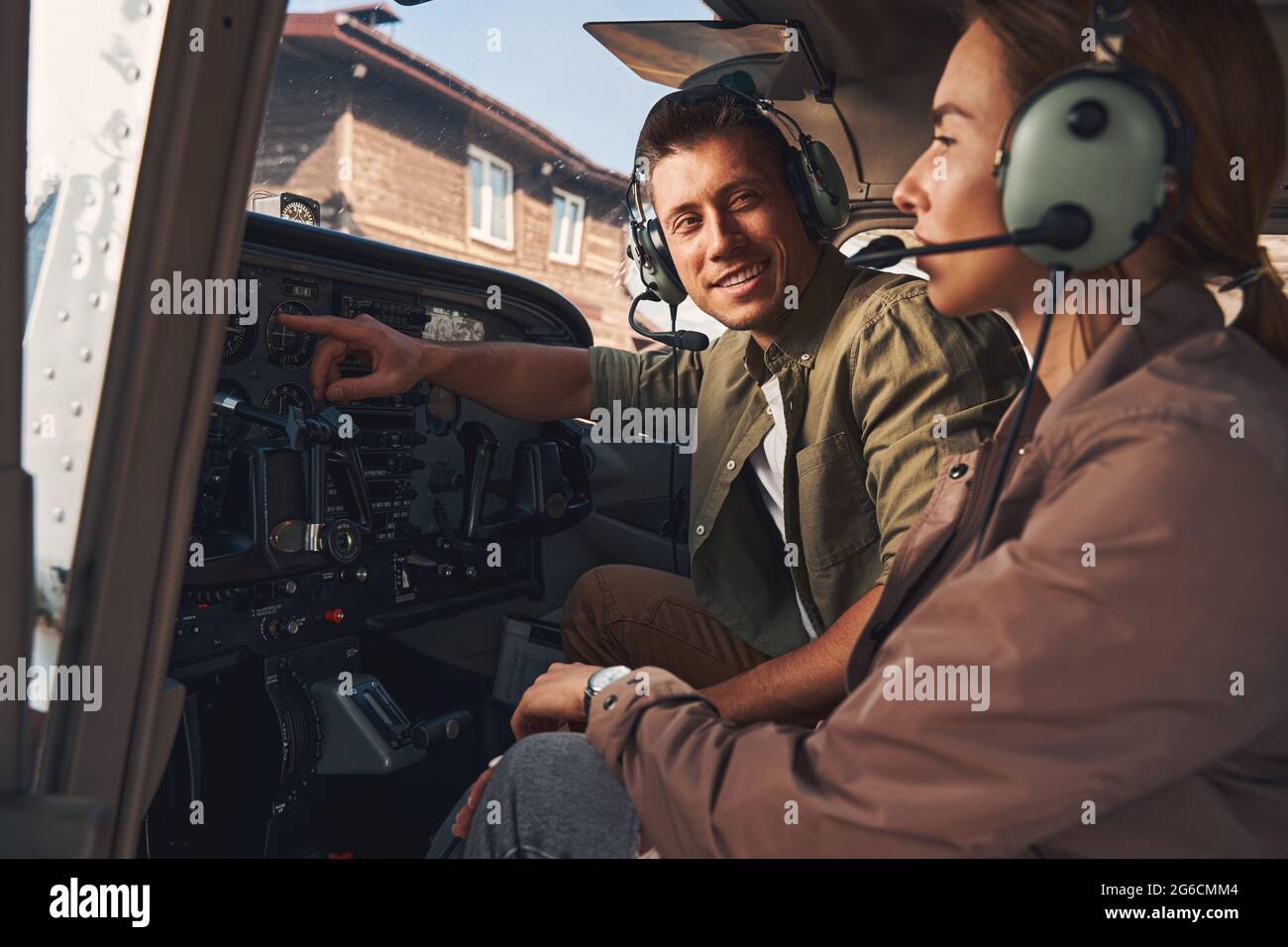Flight lesson hi-res stock photography and images - Alamy