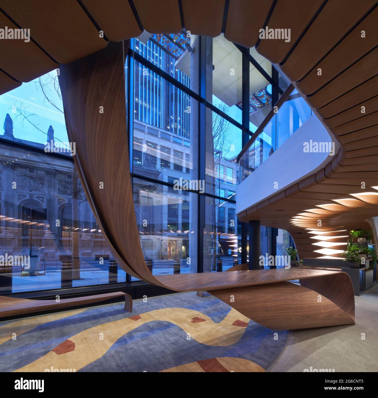 22 bishopsgate interior hi-res stock photography and images - Alamy