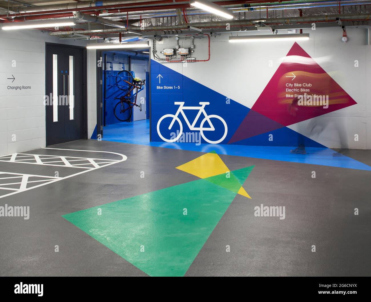 Multi Purpose Bike Storage Area. 22 Bishopsgate, LONDON, United Kingdom ...