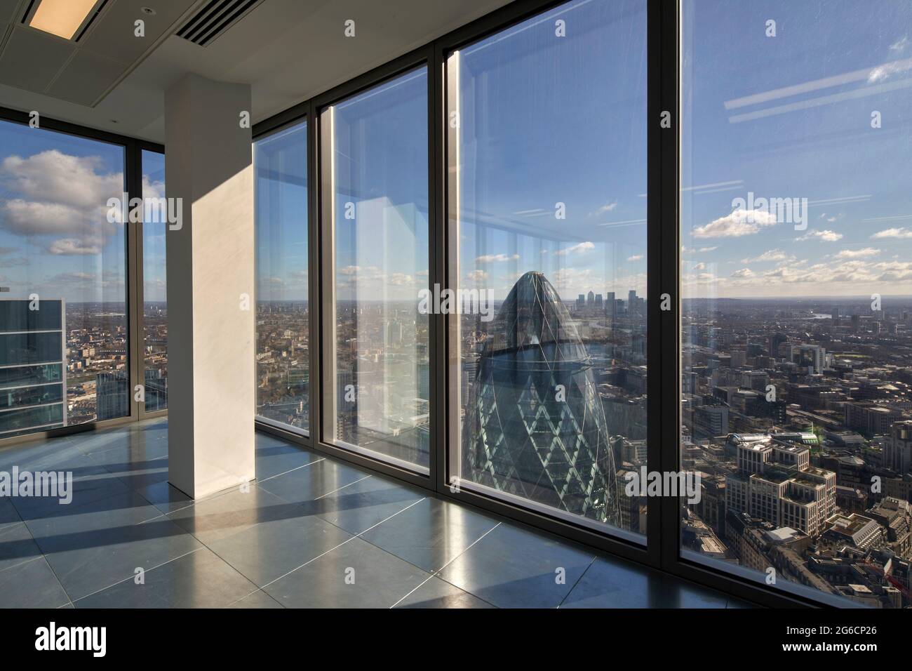 Views over city from level 52. 22 Bishopsgate, LONDON, United Kingdom. Architect: PLP ...