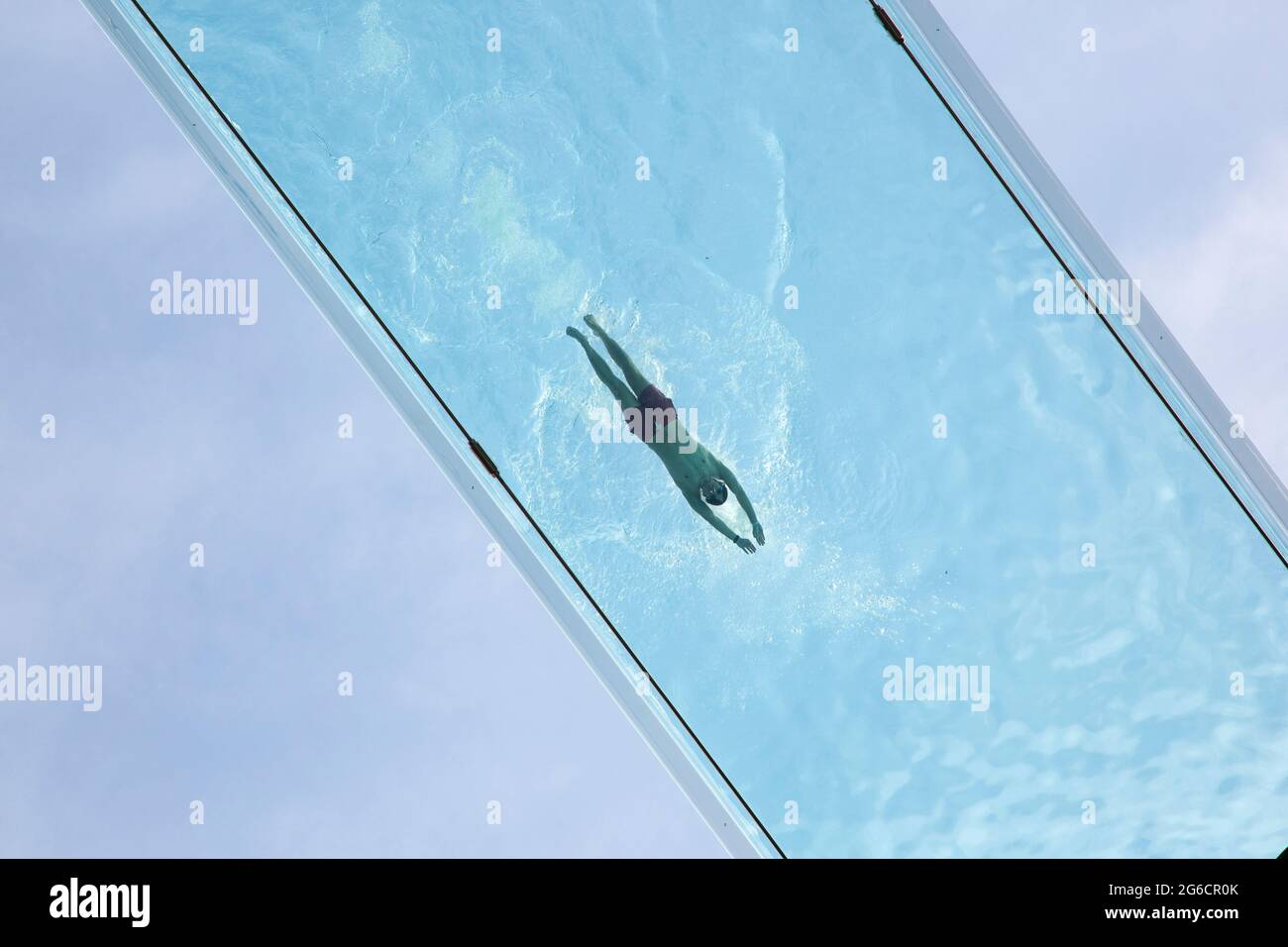 The 35-metre-high transparent Sky Pool bridge between two buildings at ...