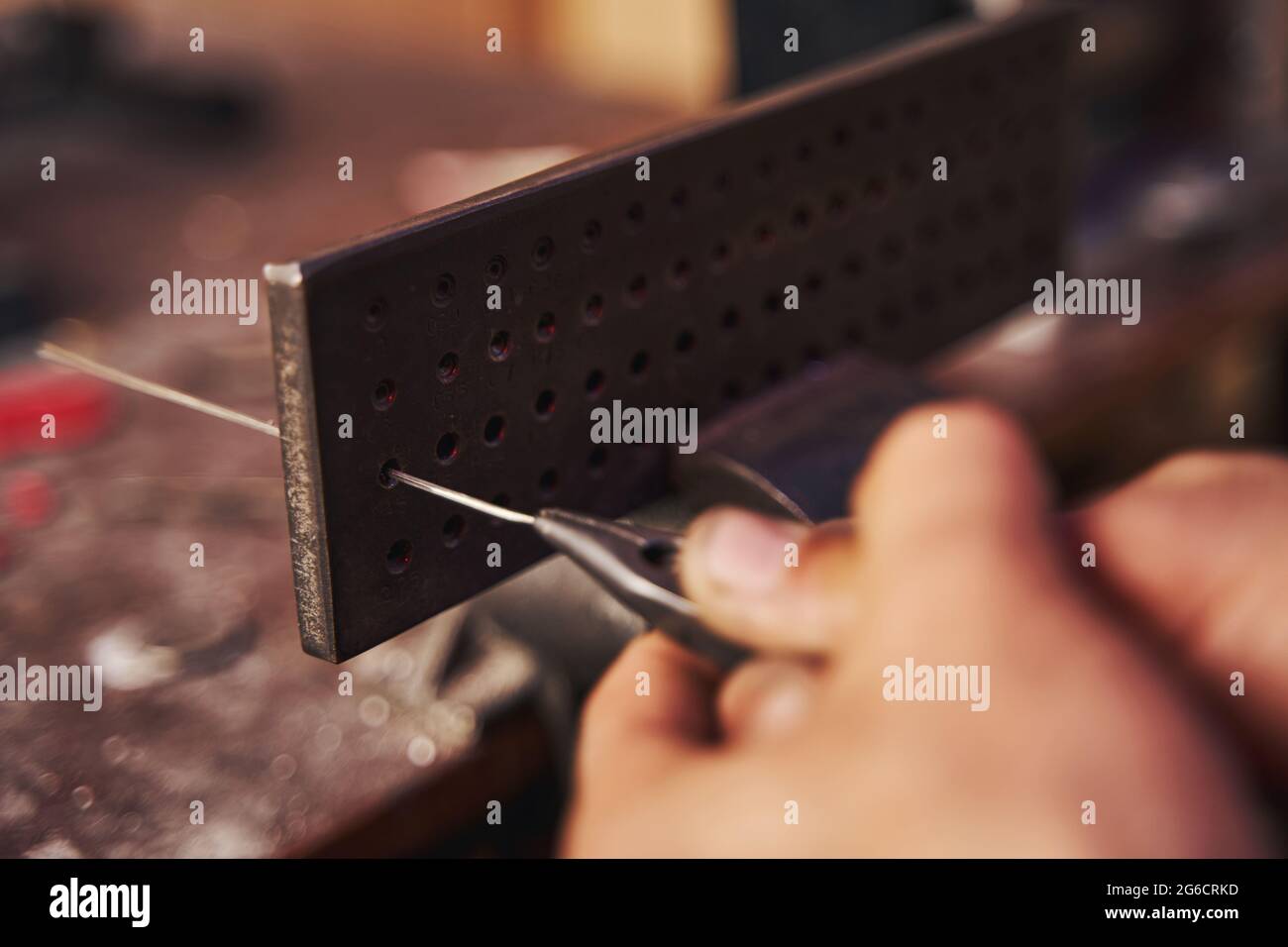 Wire drawing workshop hi-res stock photography and images - Alamy