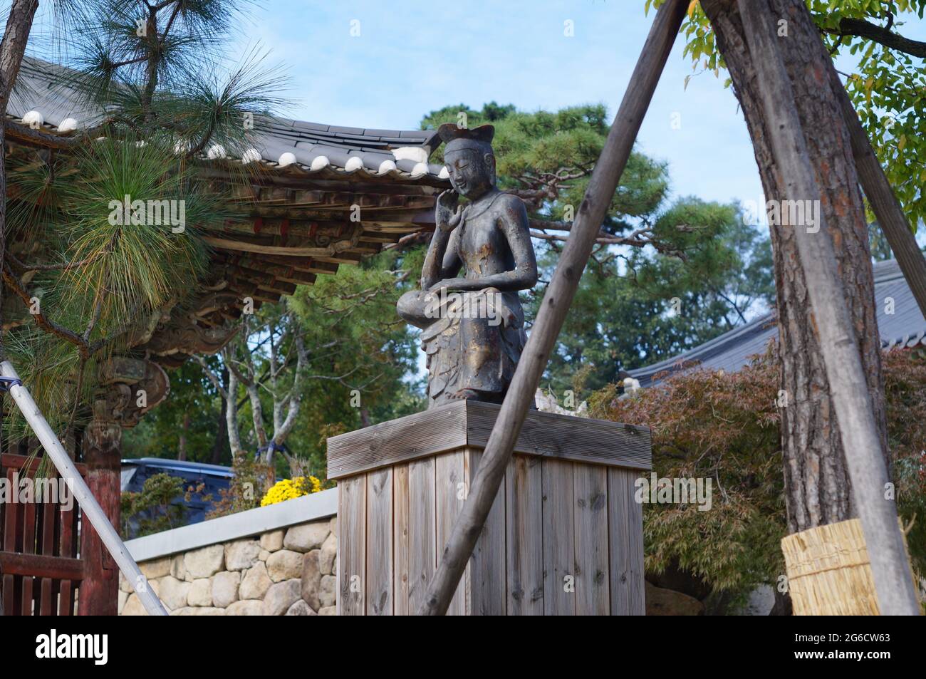 Miroku statue hi-res stock photography and images - Alamy