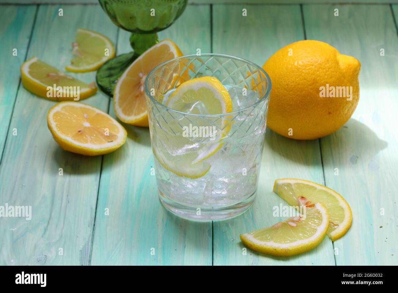 Provencal cloth hi-res stock photography and images - Alamy