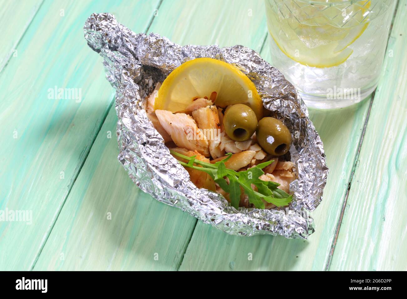 Provencal cloth hi-res stock photography and images - Alamy