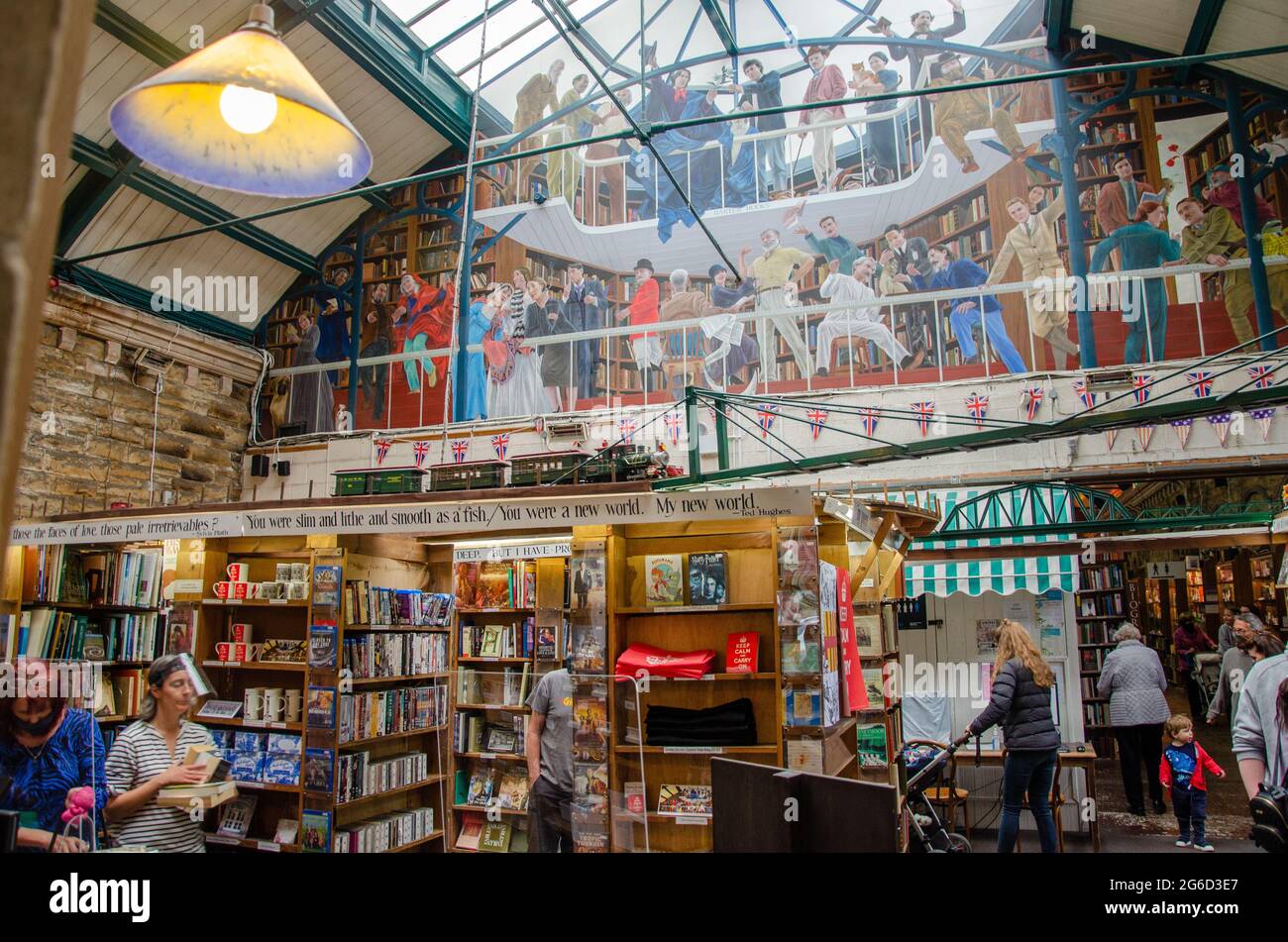 Barter Books Alnwick, Northumberland, England Stock Photo - Alamy