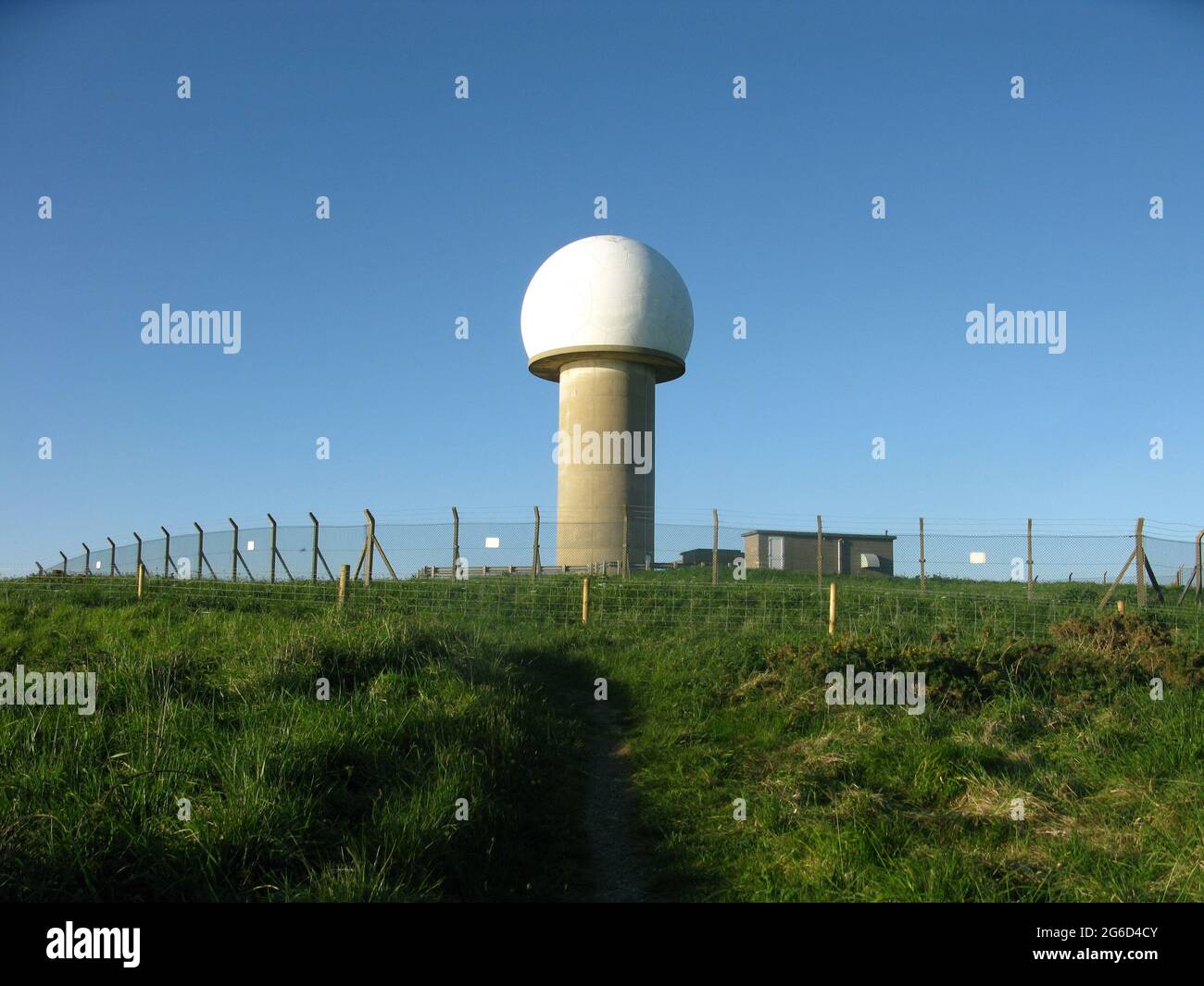 Ministry of Defence and civilian air traffic control Radar station ...