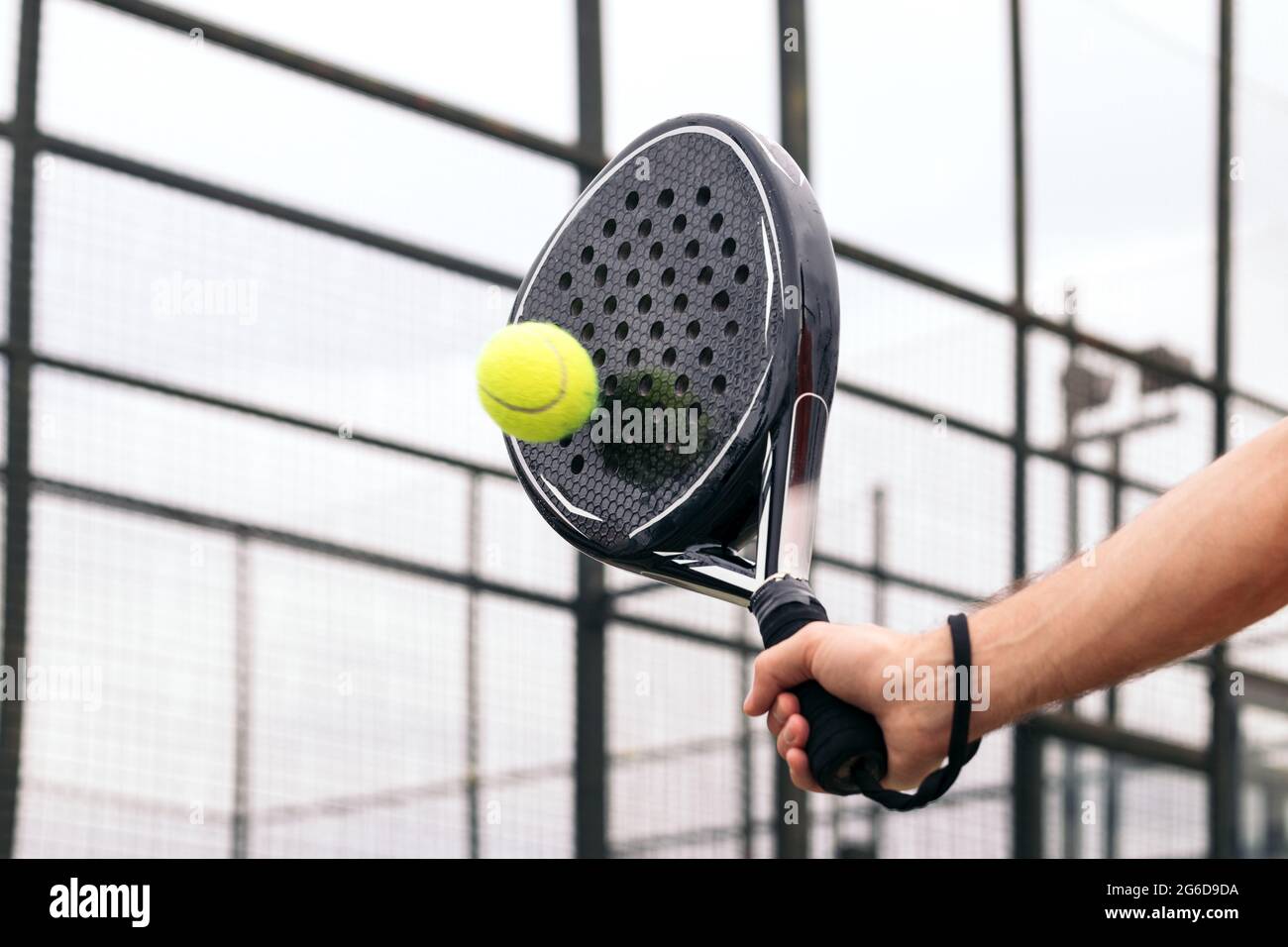 Racquet hitting tennis ball hi-res stock photography and images - Alamy