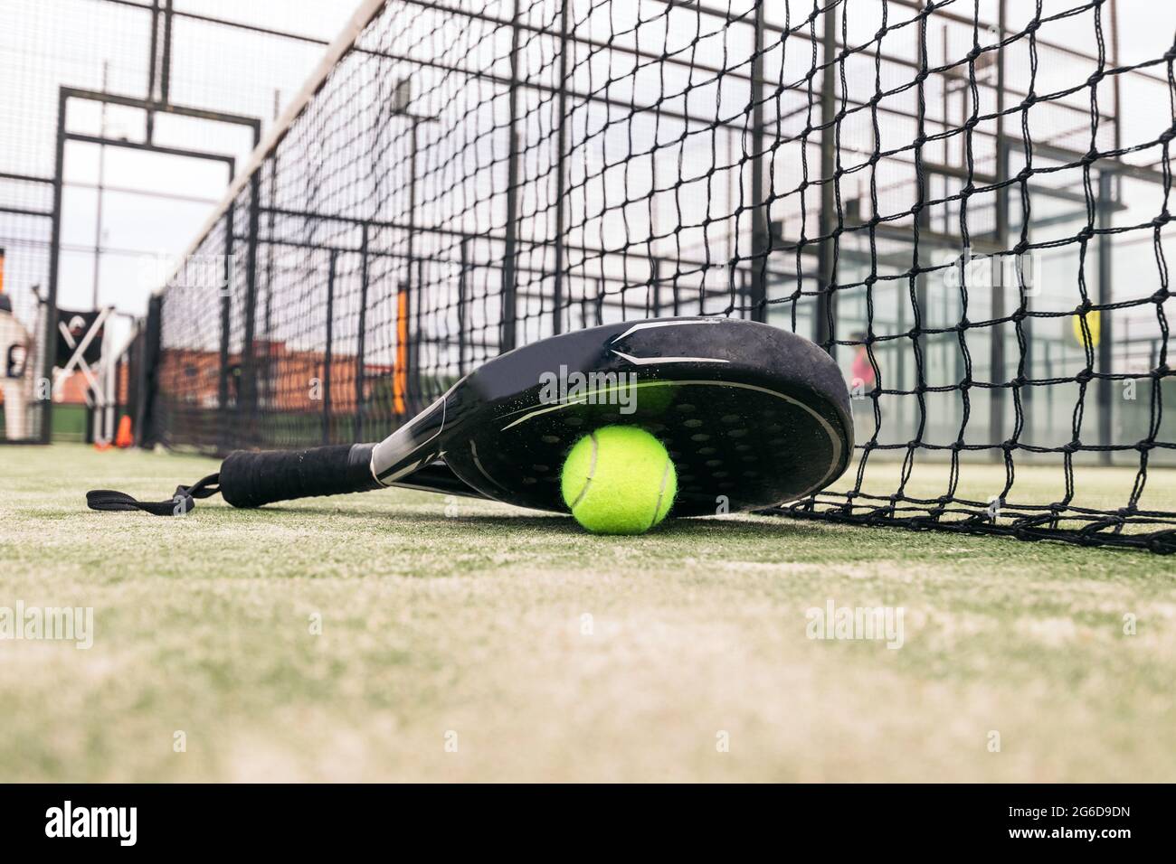 Padel tennis match hi-res stock photography and images - Alamy