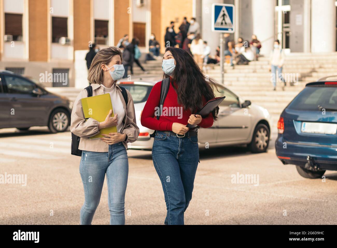 Leaving class hi-res stock photography and images - Alamy
