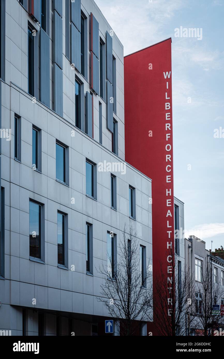 Modern architecture hull hi-res stock photography and images - Alamy