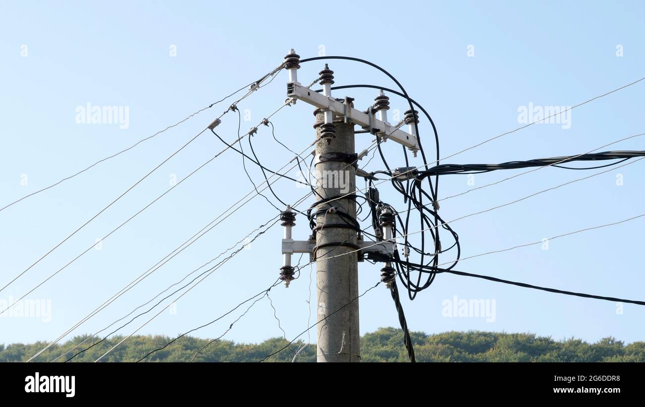 Concrete Electric Pillar With Wires & Lamp Stock Photo - Alamy