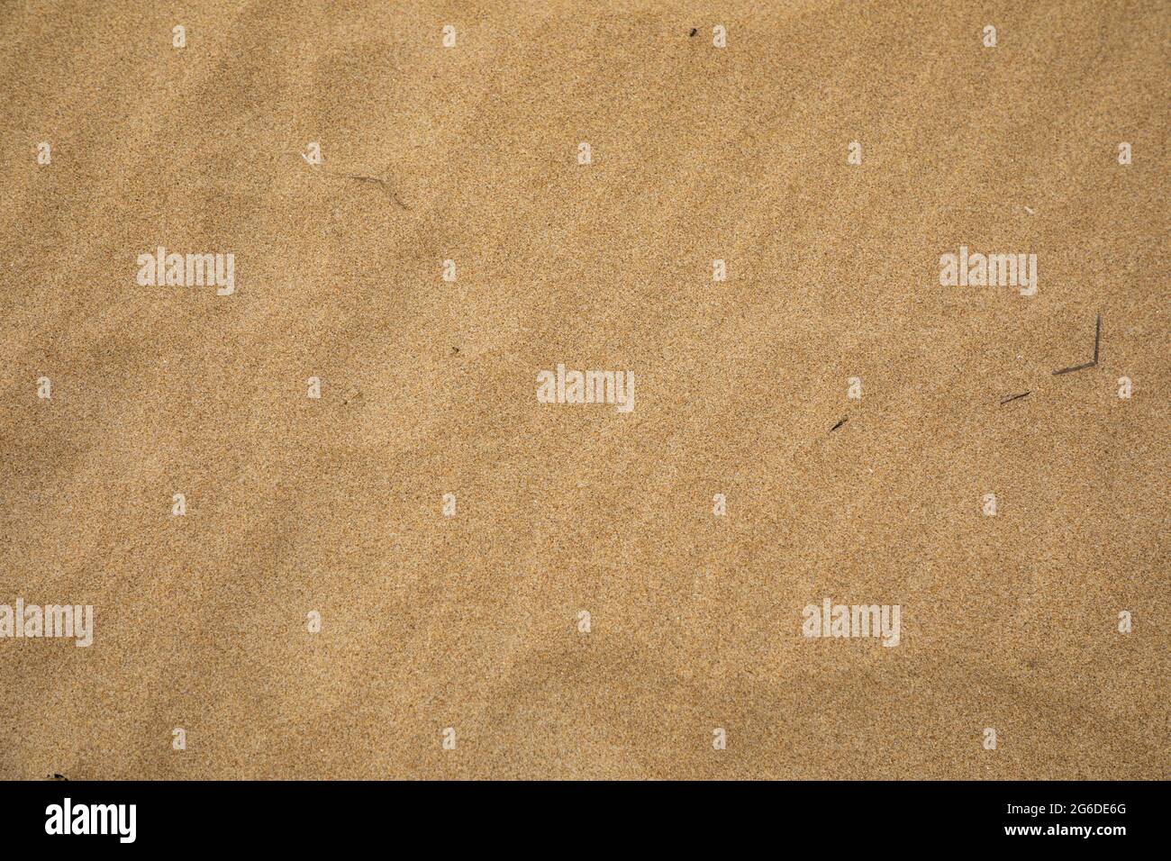Rough sandy beach hi-res stock photography and images - Alamy