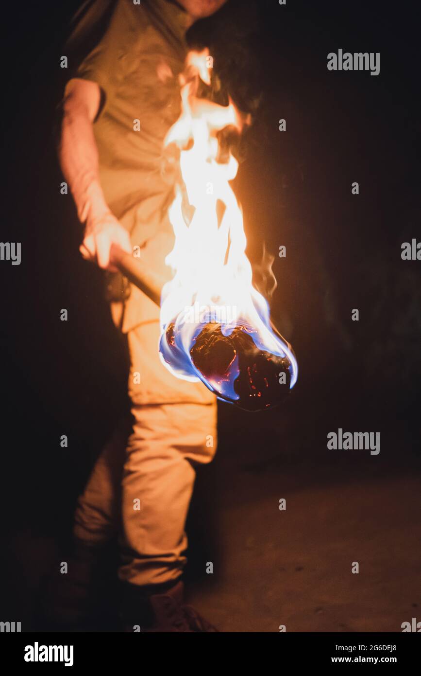 Crop anonymous male doctor ophthalmologist conducting autorefractometry ...