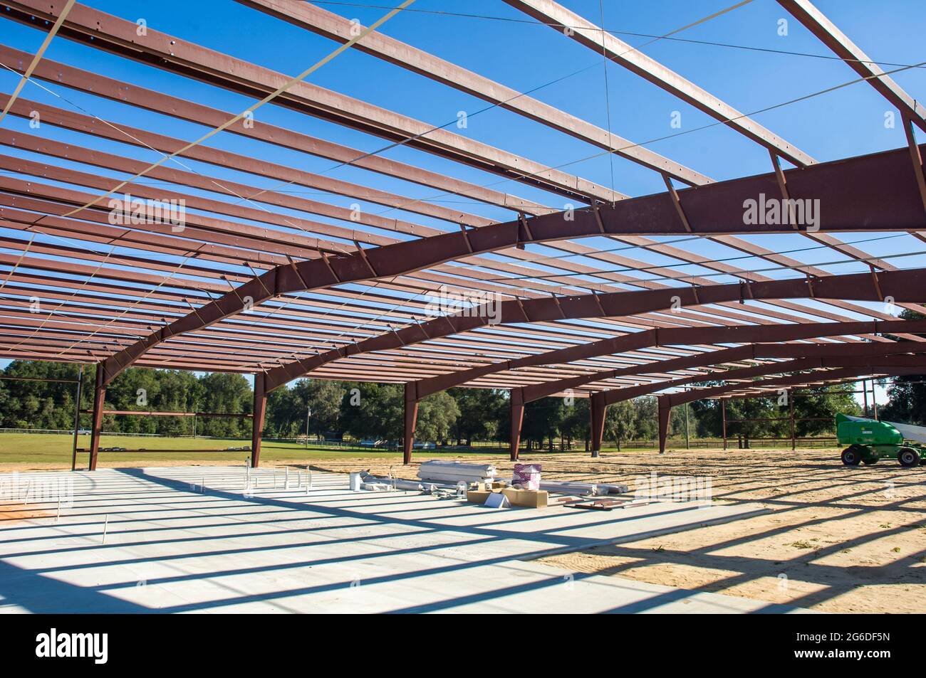 Skeleton frame construction hi-res stock photography and images - Alamy