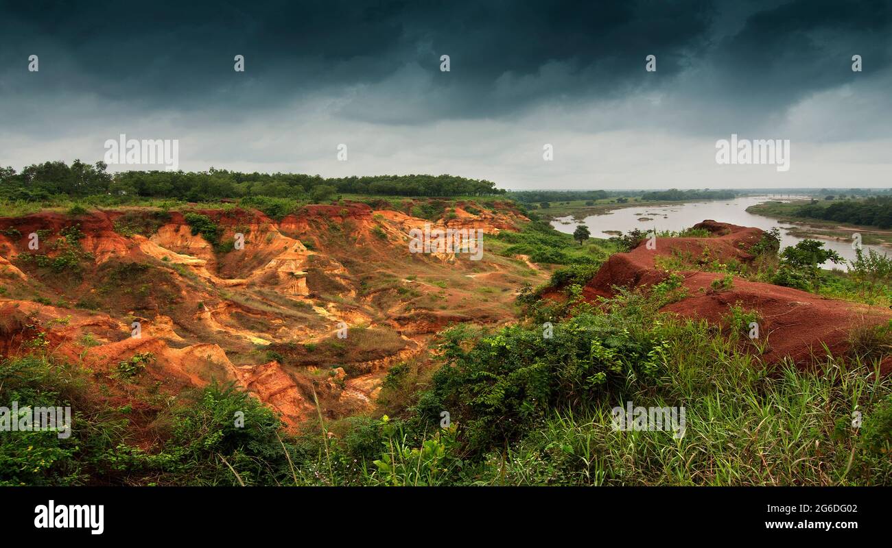 gongoni, called "grand canyon" of west bengal, gorge of red soil, India ...