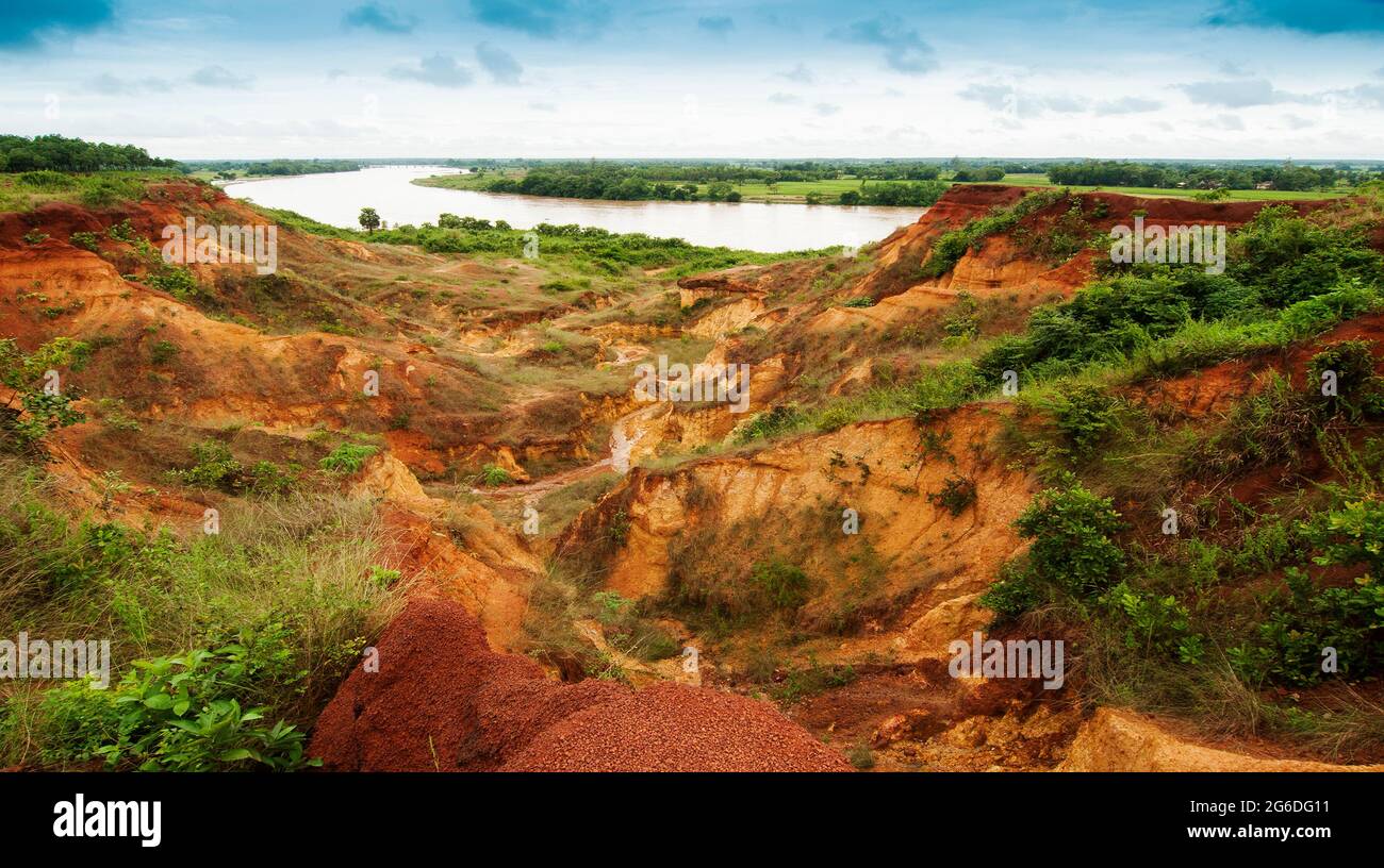 gongoni, called "grand canyon" of west bengal, gorge of red soil, India ...
