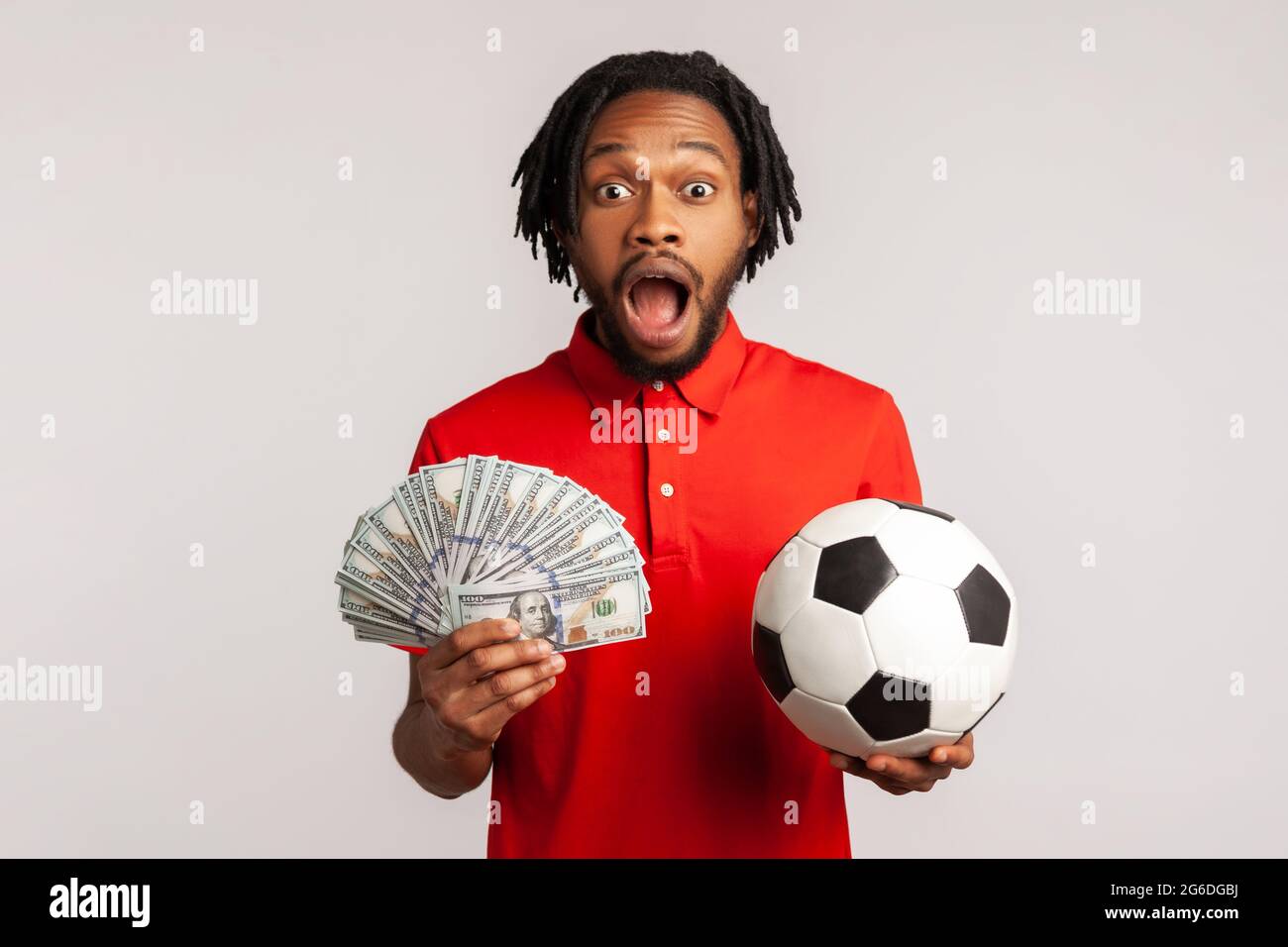 Yelling man hi-res stock photography and images - Alamy