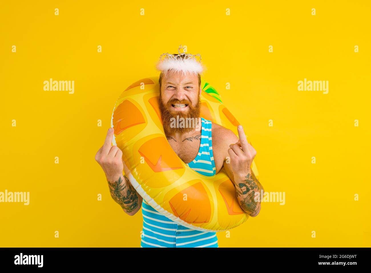 Middle finger angry man hi-res stock photography and images - Alamy