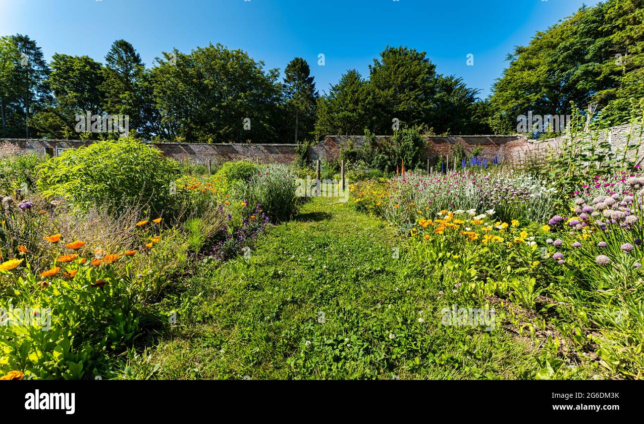 Garden east hi-res stock photography and images - Alamy