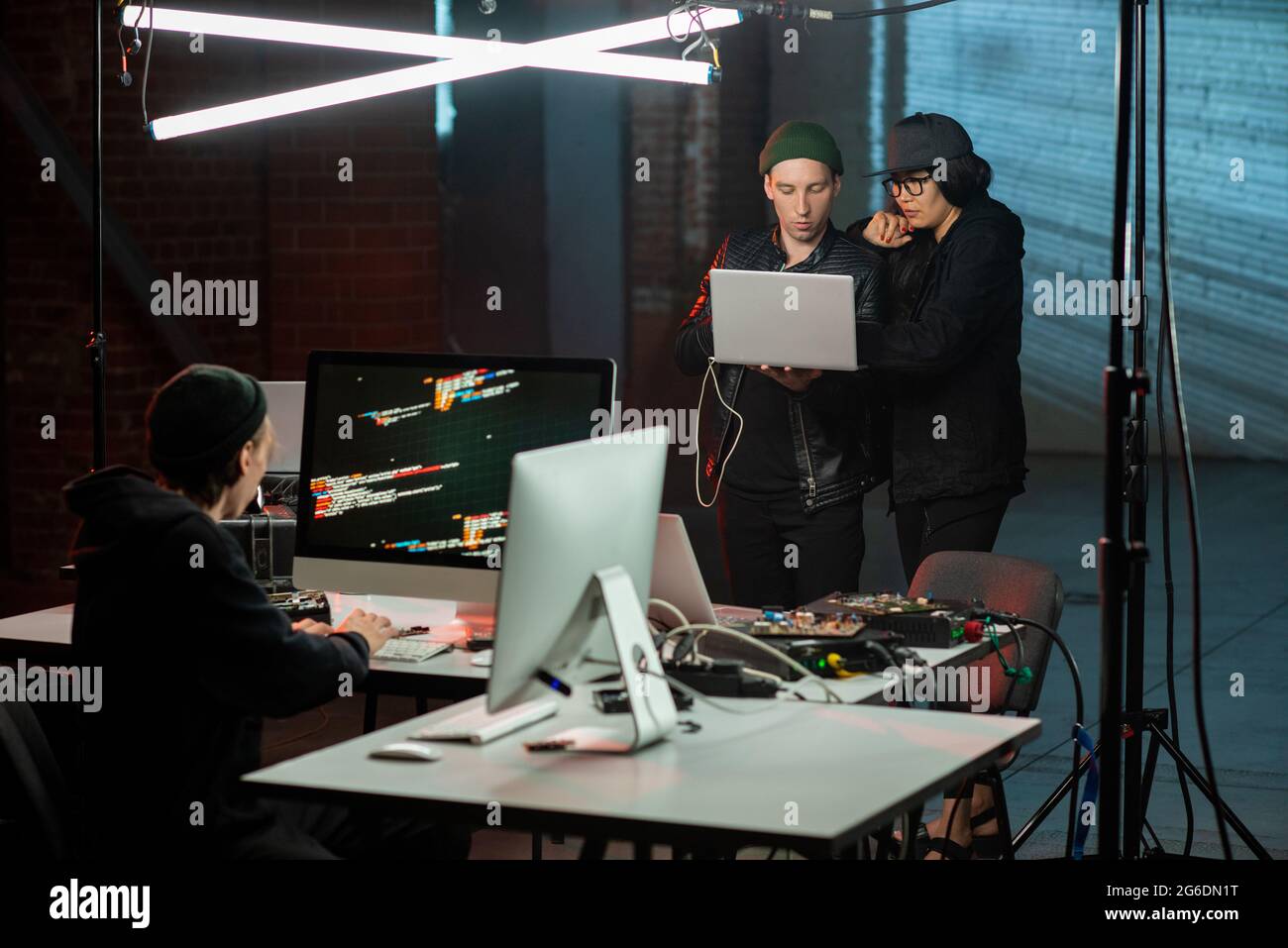 Secret hackers hi-res stock photography and images - Alamy