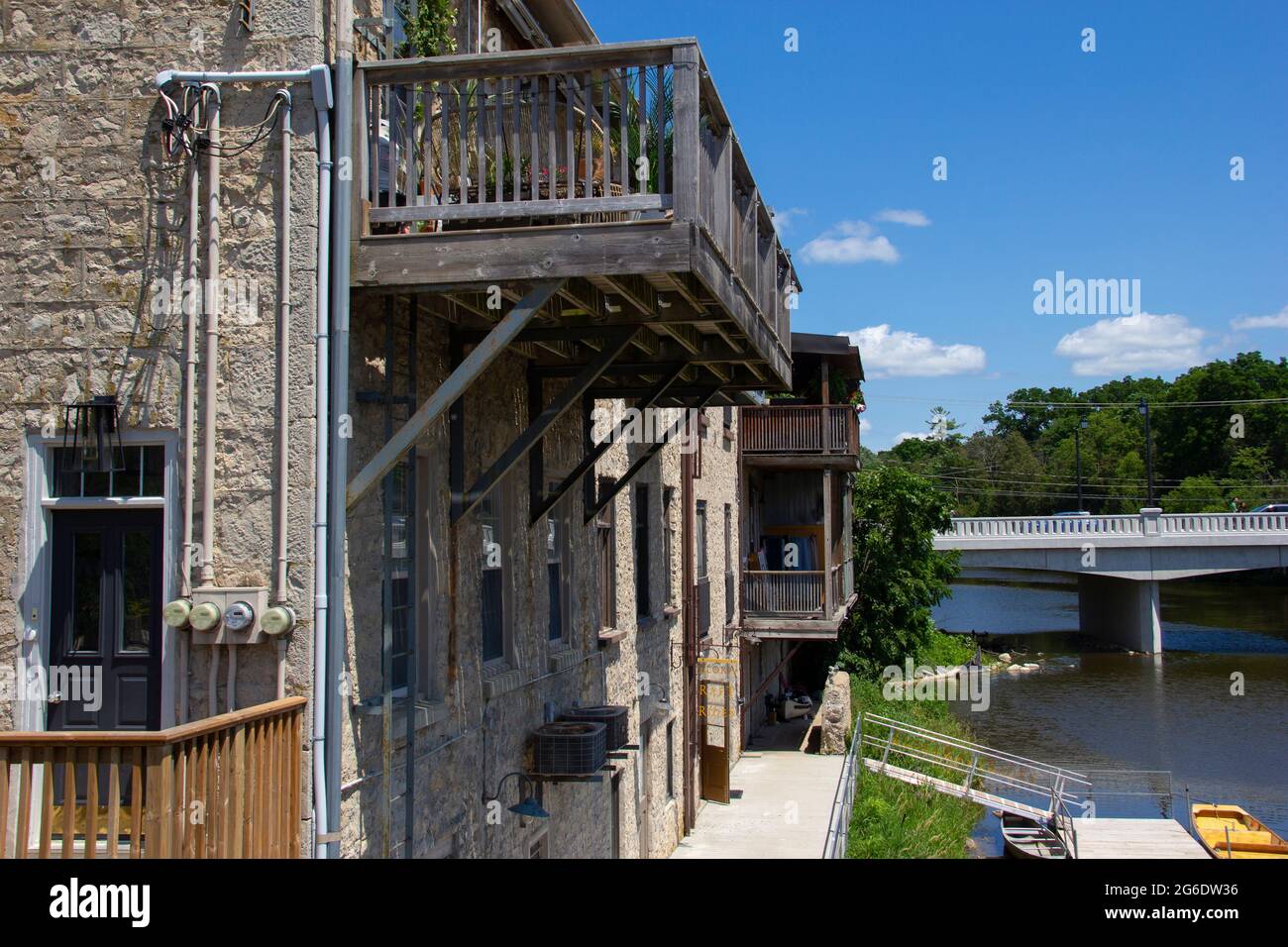 Heritage buildings on river waterfront Stock Photo - Alamy