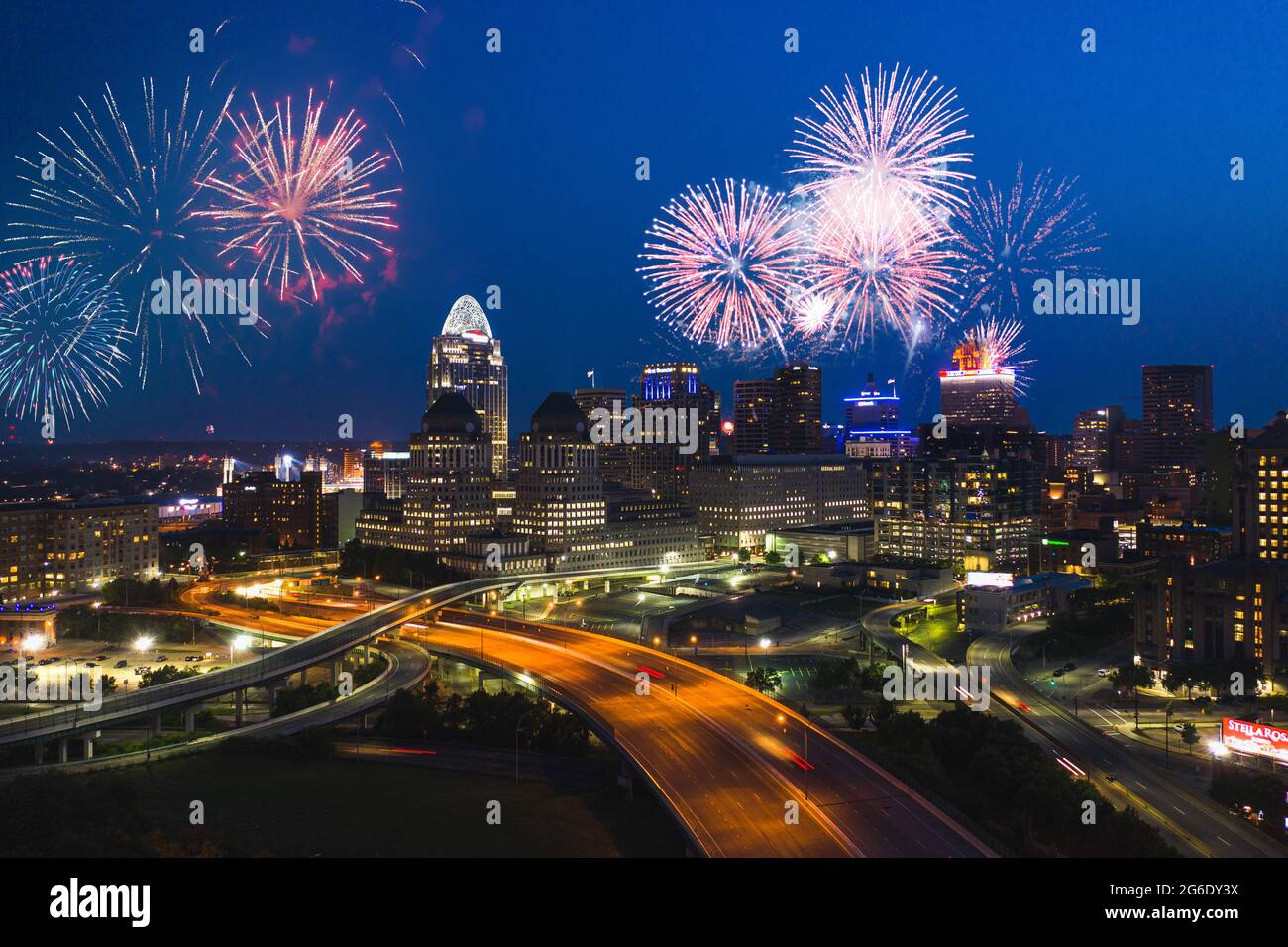 Fireworks in Cincinnati, Ohio Stock Photo - Alamy