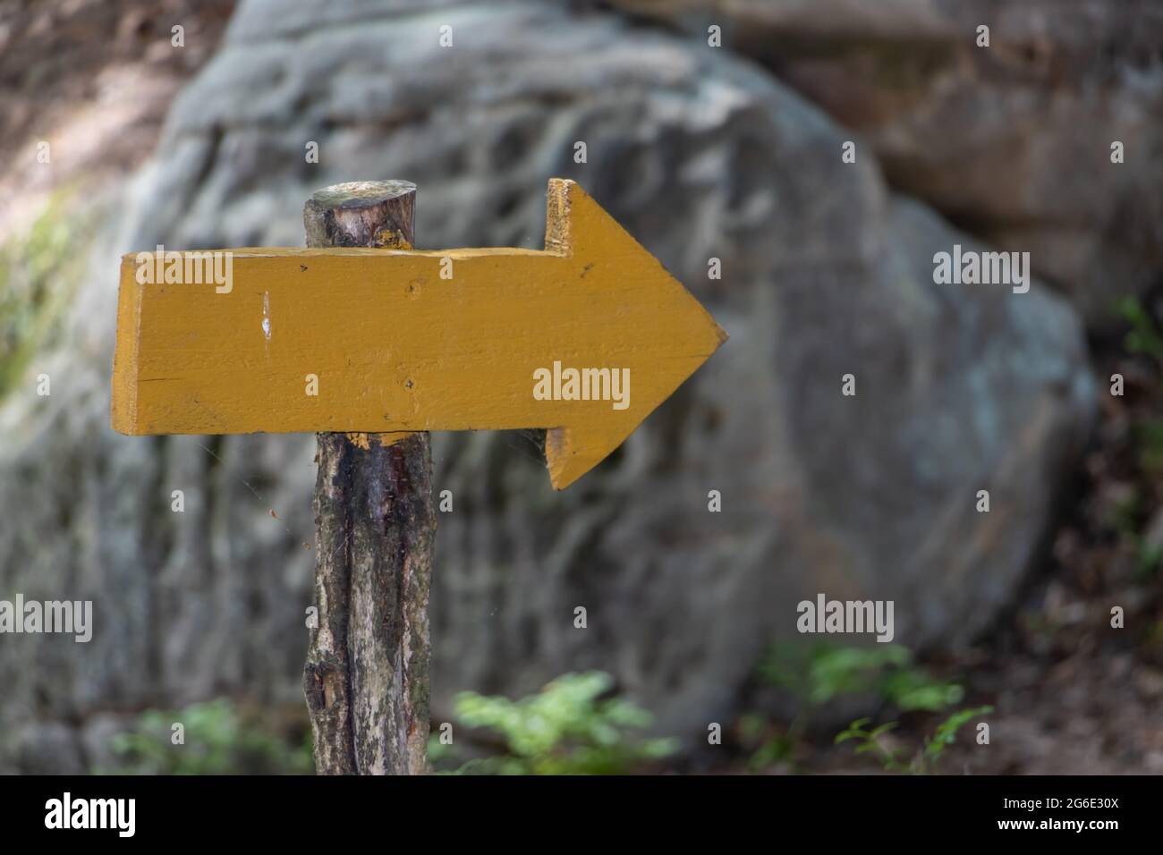 Pointing to rocks hi-res stock photography and images - Alamy