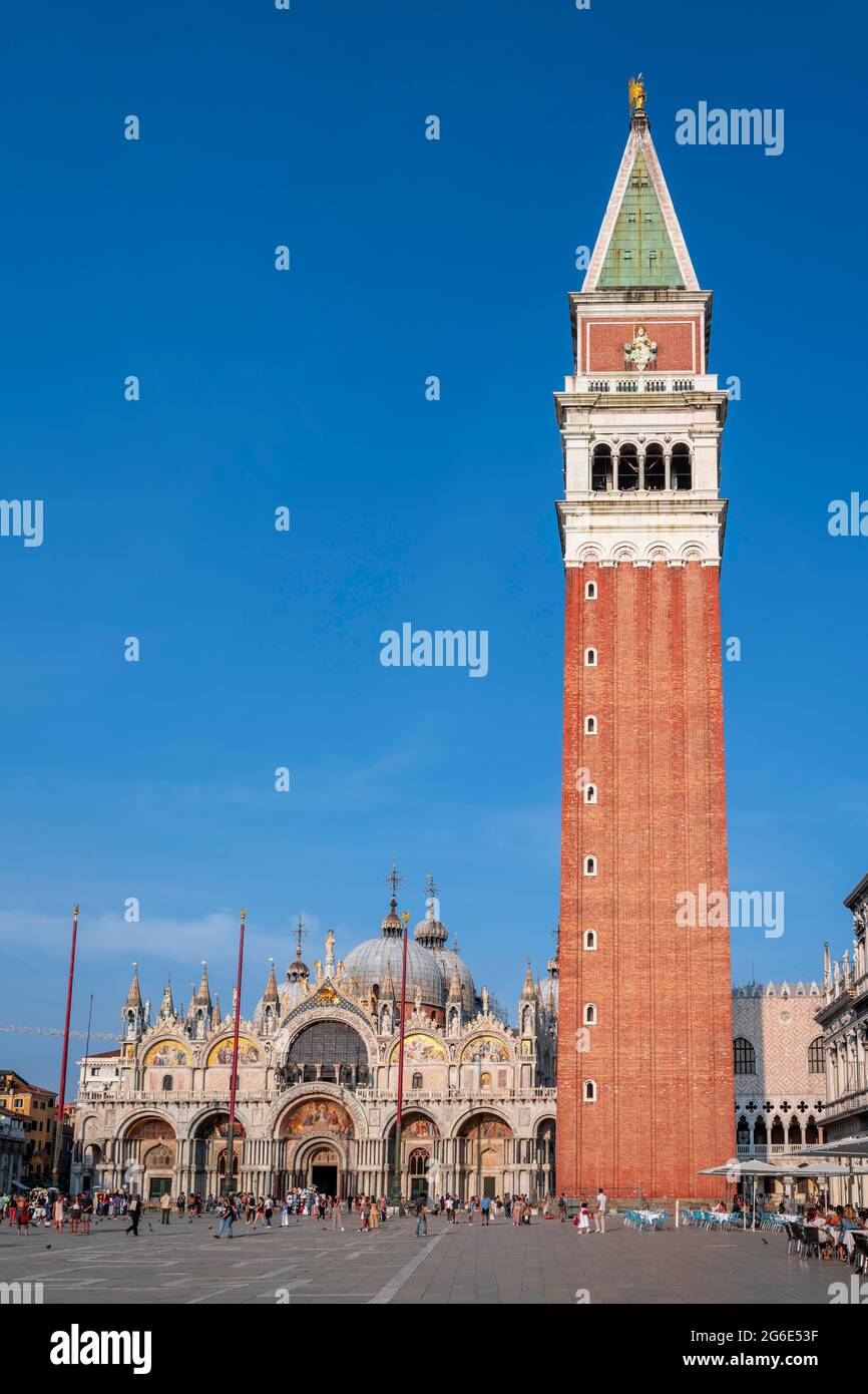 San marco building hi-res stock photography and images - Alamy