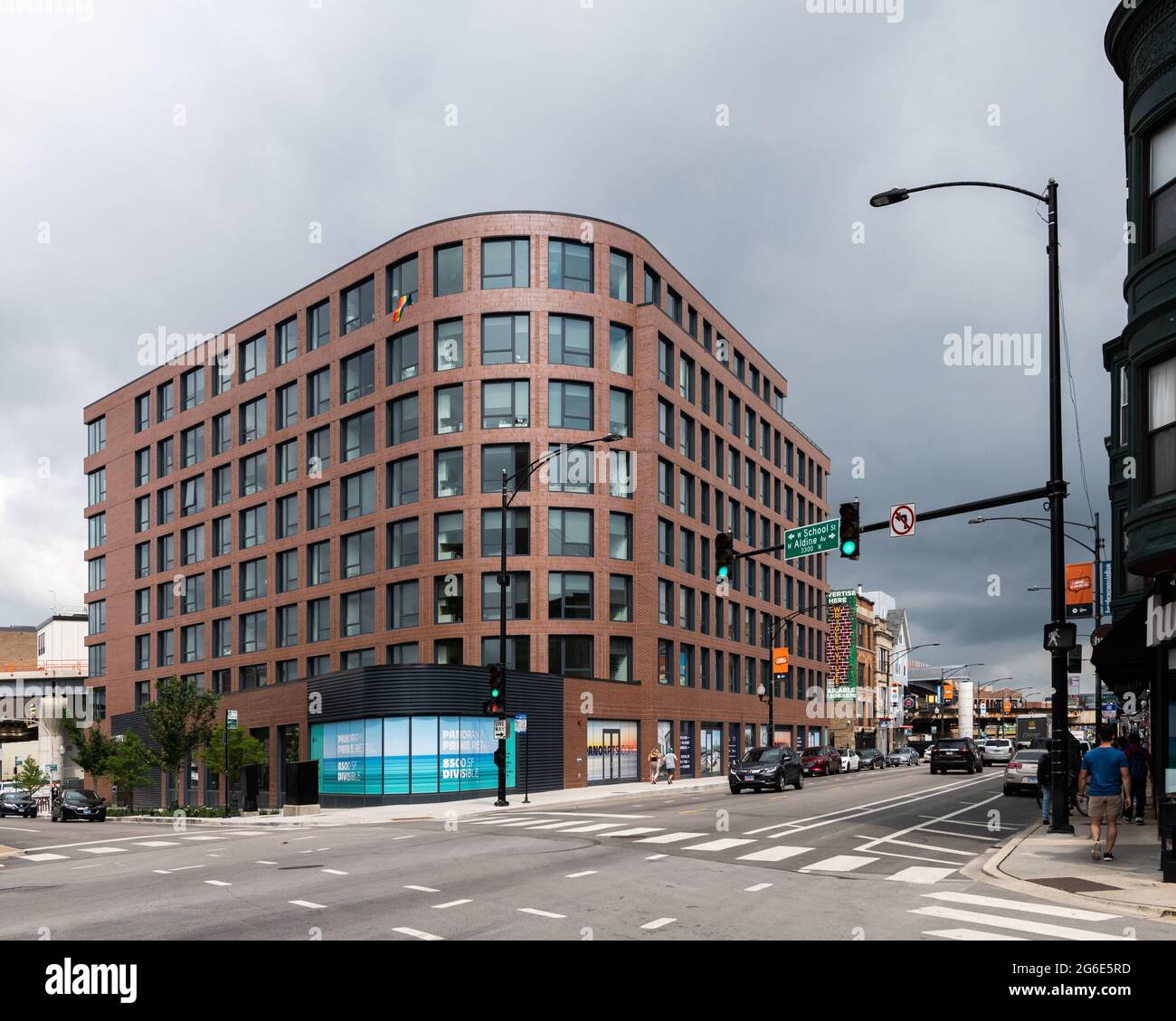 Commercial buildings in the Lakeview neighborhood Stock Photo - Alamy