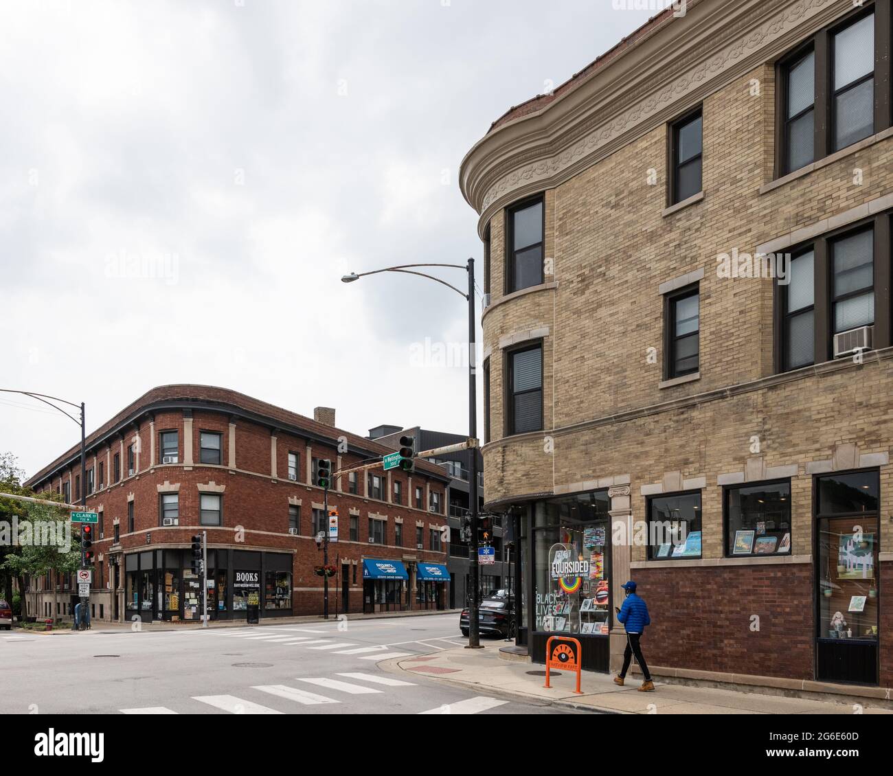 Commercial buildings in the Lakeview neighborhood Stock Photo - Alamy