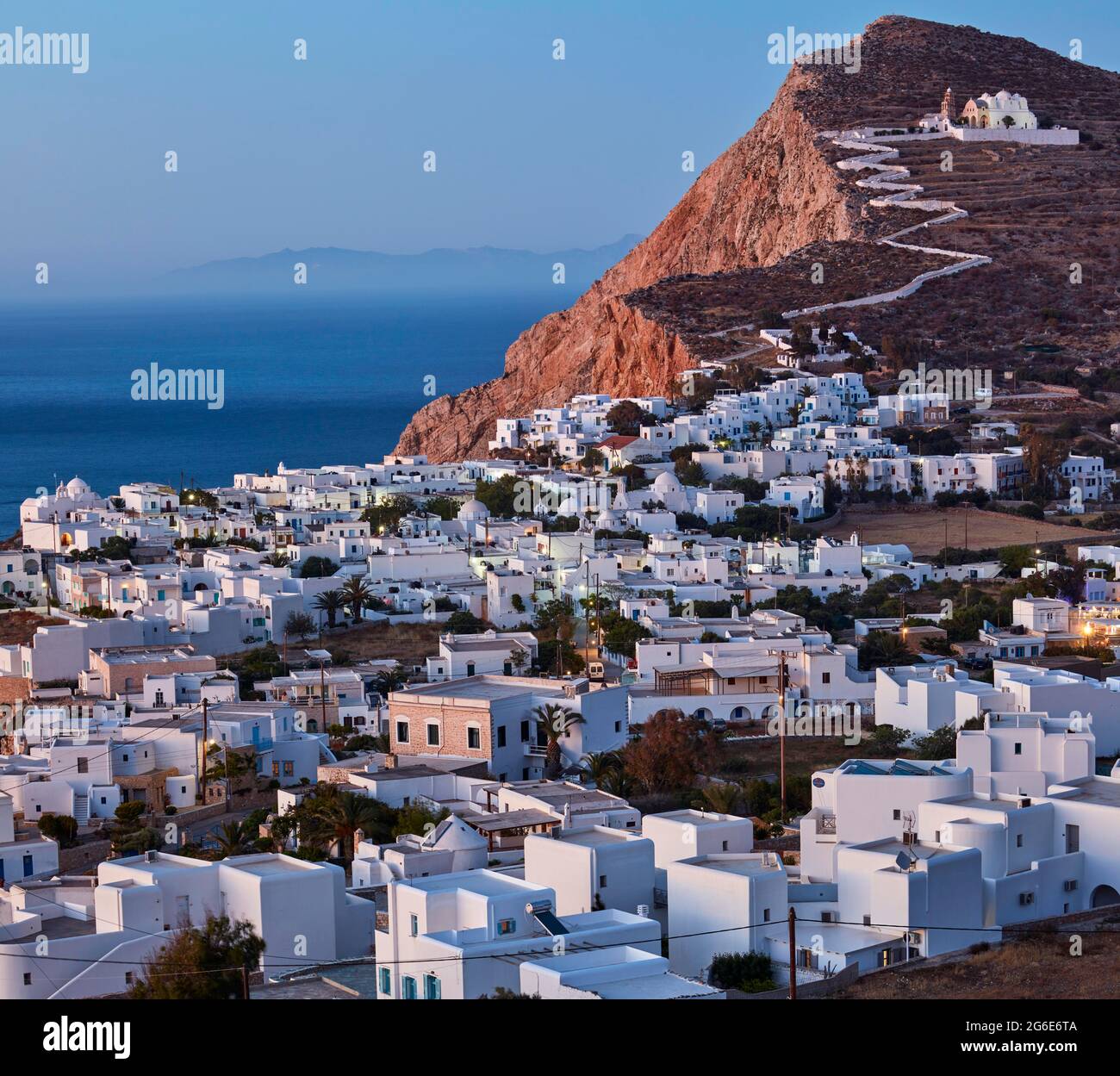 Plaka, the main village on Folegandros at sunset, Folegandros, Cyclades ...