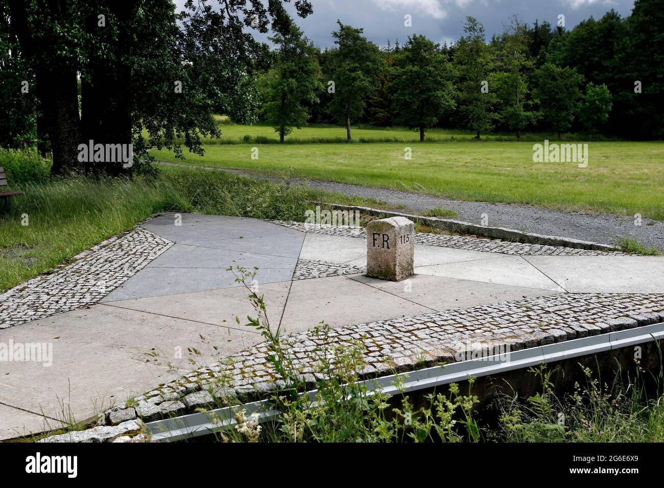 Three-Free-States-Stone, border stone, Green Belt, Kolonnenweg, border ...