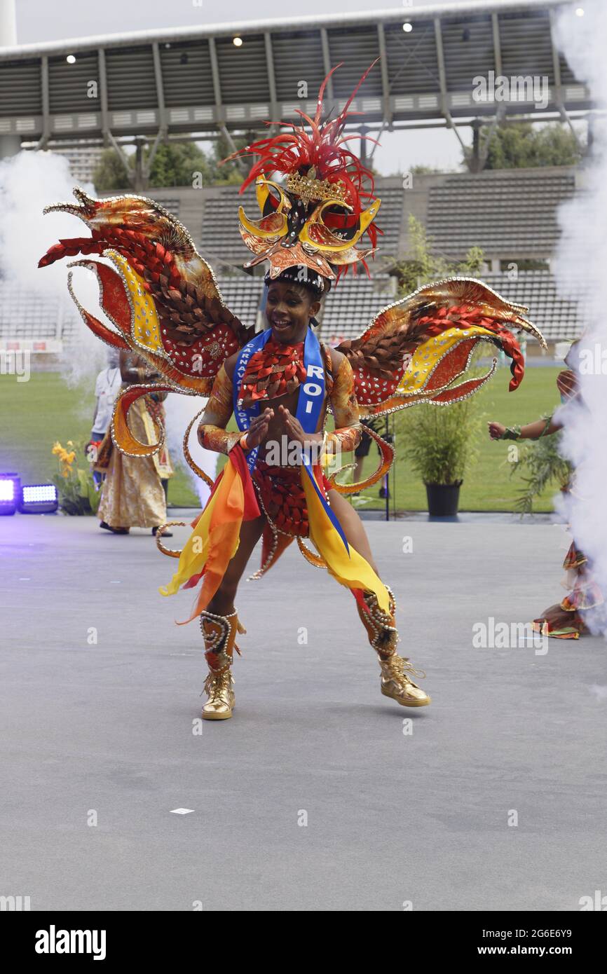 Tropical carnival paris 2021 hi-res stock photography and images - Alamy